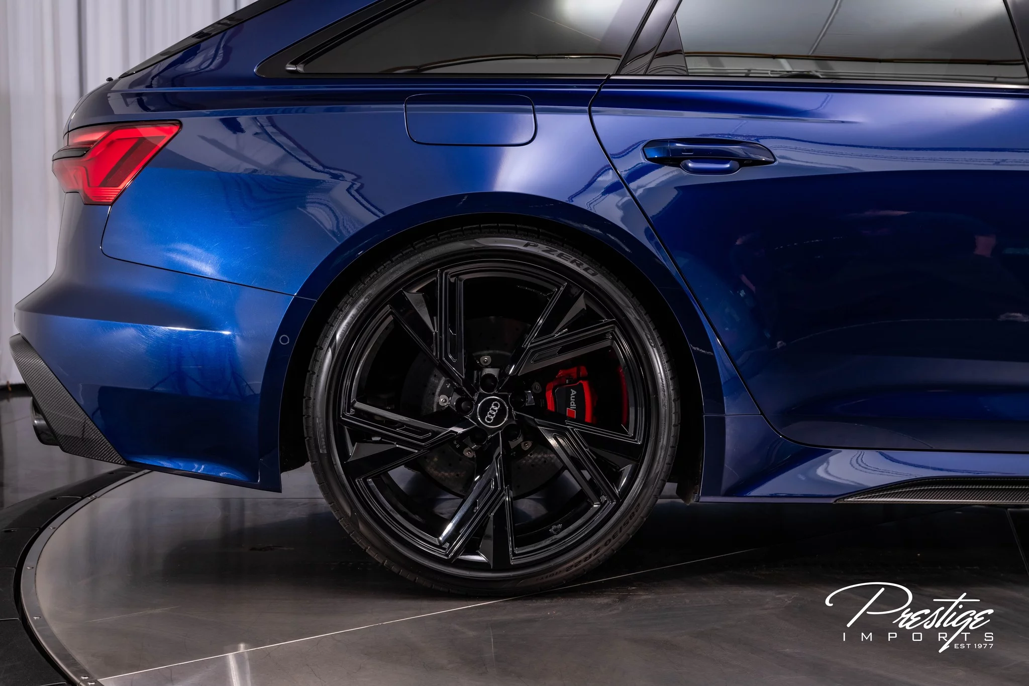 Navarra Blue - Audi RS6 Avant (C8) - carpaints.co