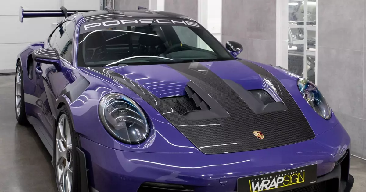 Ultraviolet - Porsche 911 GT3 RS (992) | carpaints.co