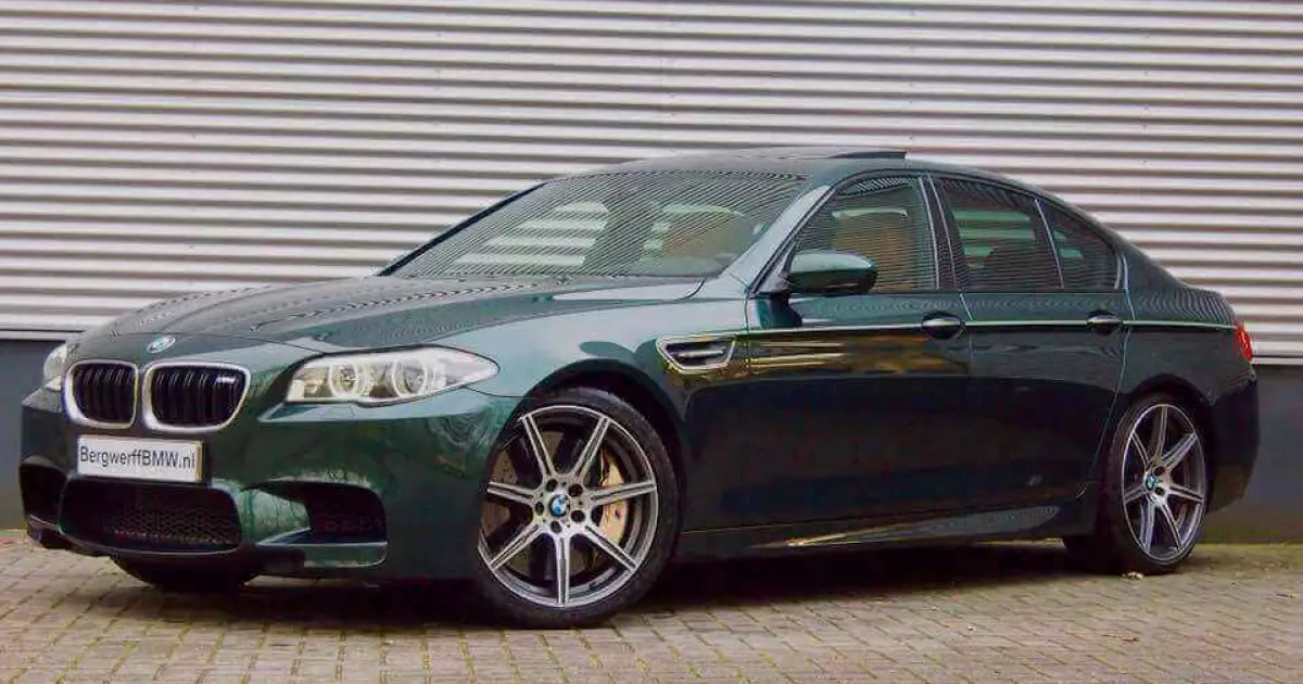 Peridot Green - BMW M5 (F10) | carpaints.co
