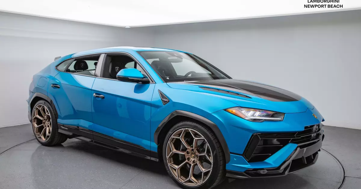 Blu Uranus - Lamborghini Urus Performante | carpaints.co