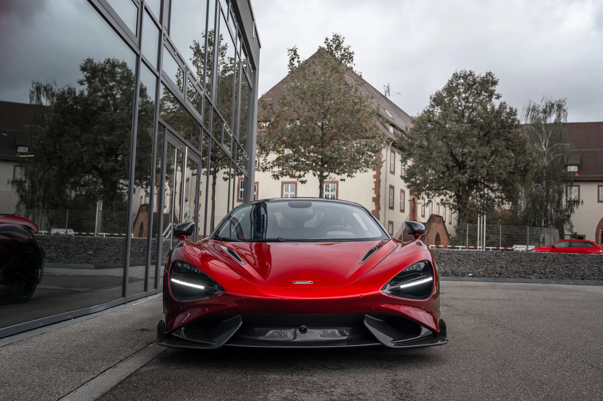 Volcano Red - McLaren 765LT | carpaints.co