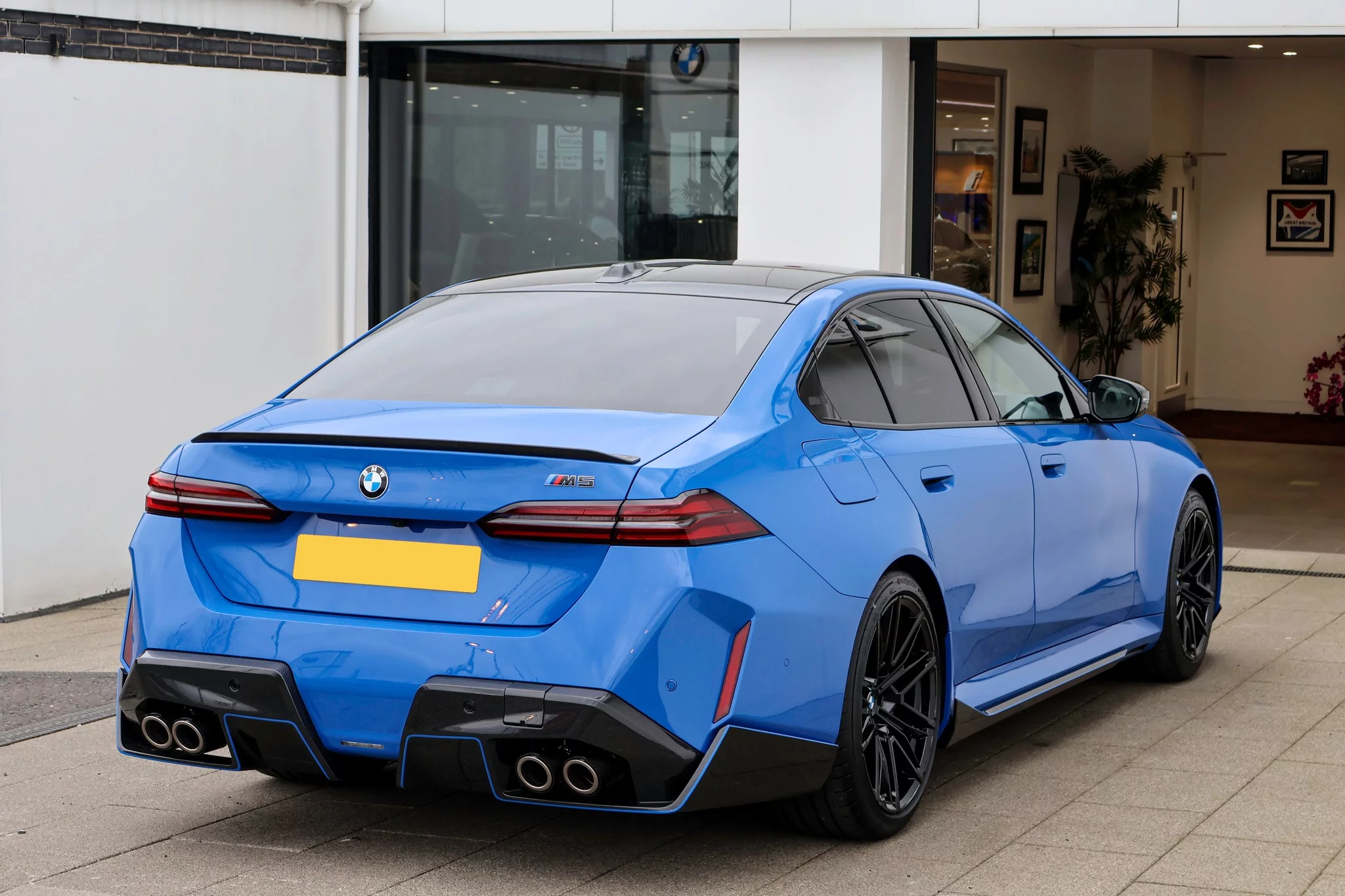 Santorini Blue - BMW M5 (G90) | carpaints.co