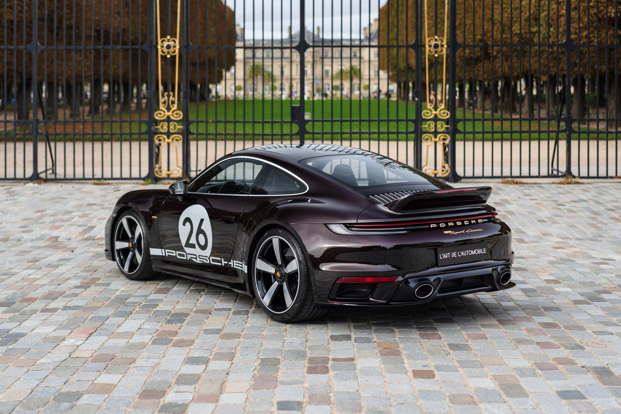 Superior Red Metallic - Porsche 911 Sport Classic (992) | carpaints.co