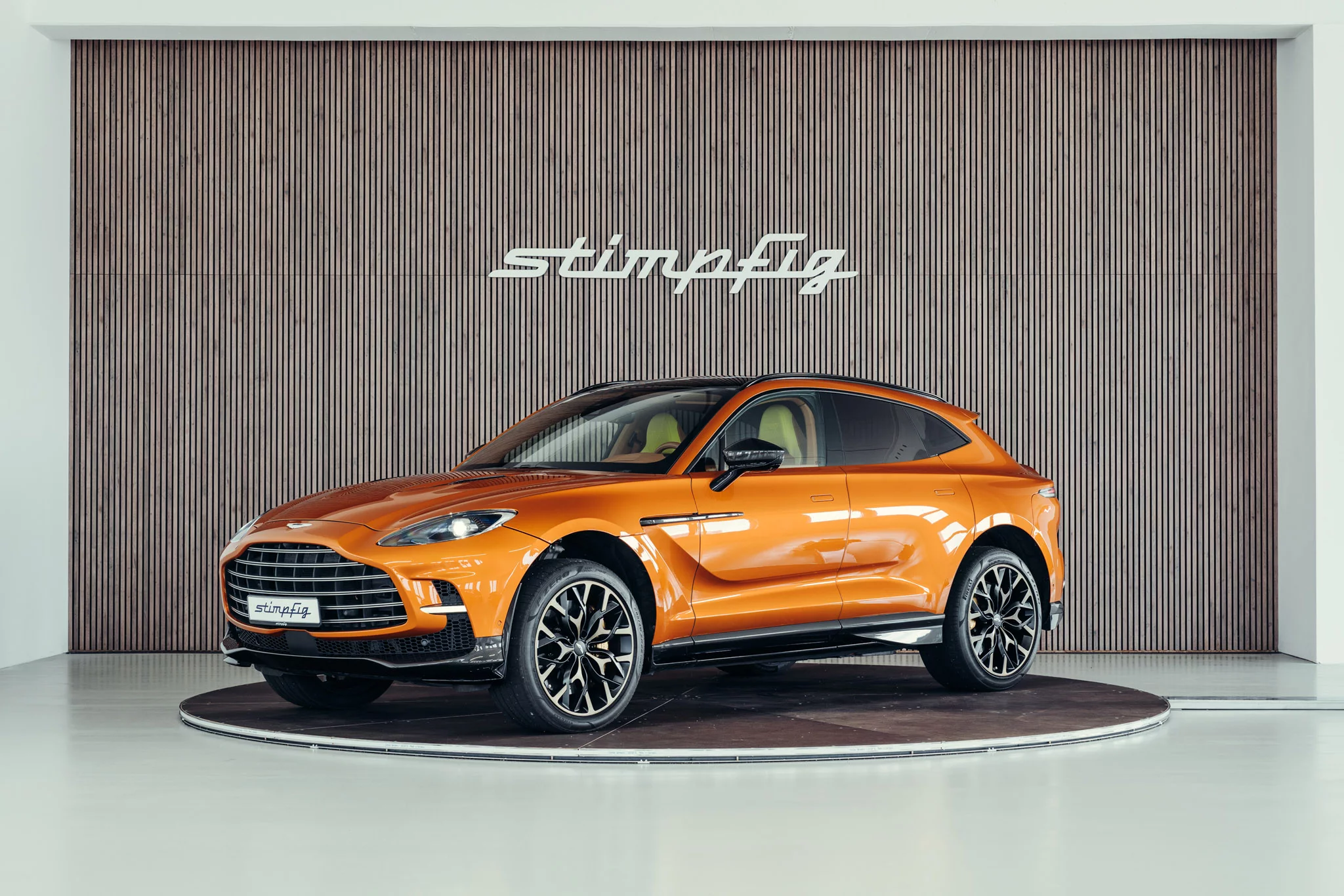 Golden Saffron - Aston Martin DBX 707 | carpaints.co