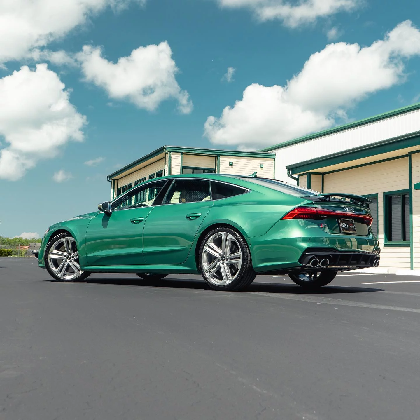 Alpine Green - Audi S7 Sportback (C8) | carpaints.co