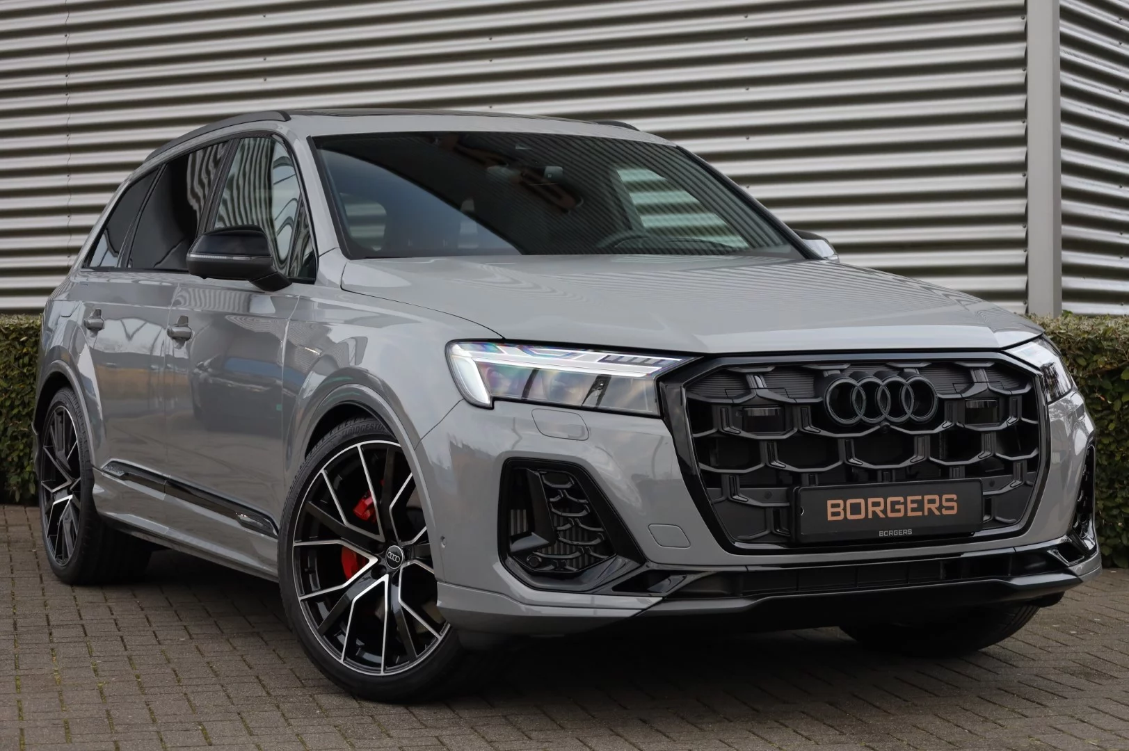 Nardo Grey - Audi Q7 (4M) | carpaints.co