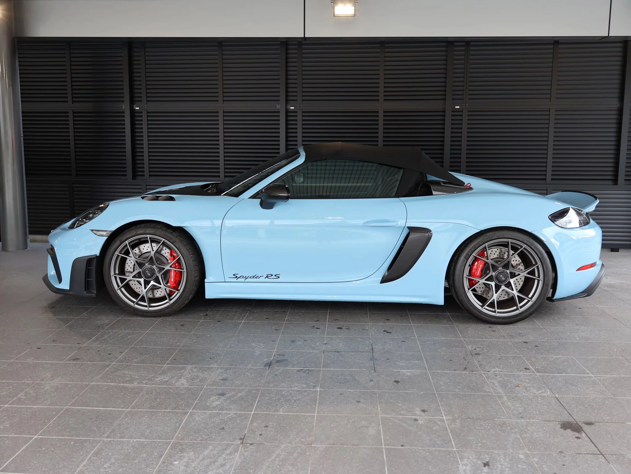 Gulf Blue - Porsche Spyder RS (718) | carpaints.co