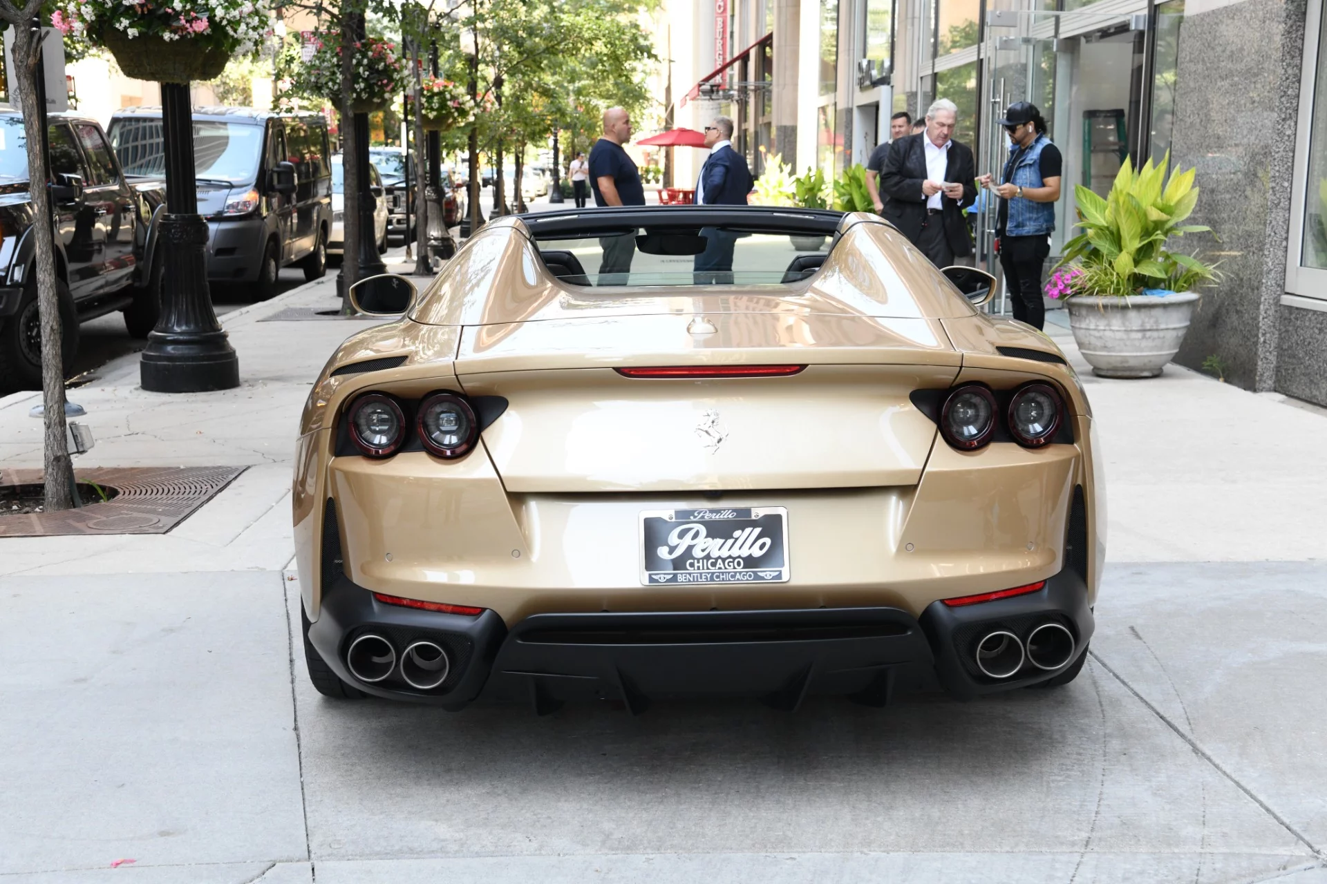 Oro Chiaro - Ferrari 812 GTS | carpaints.co