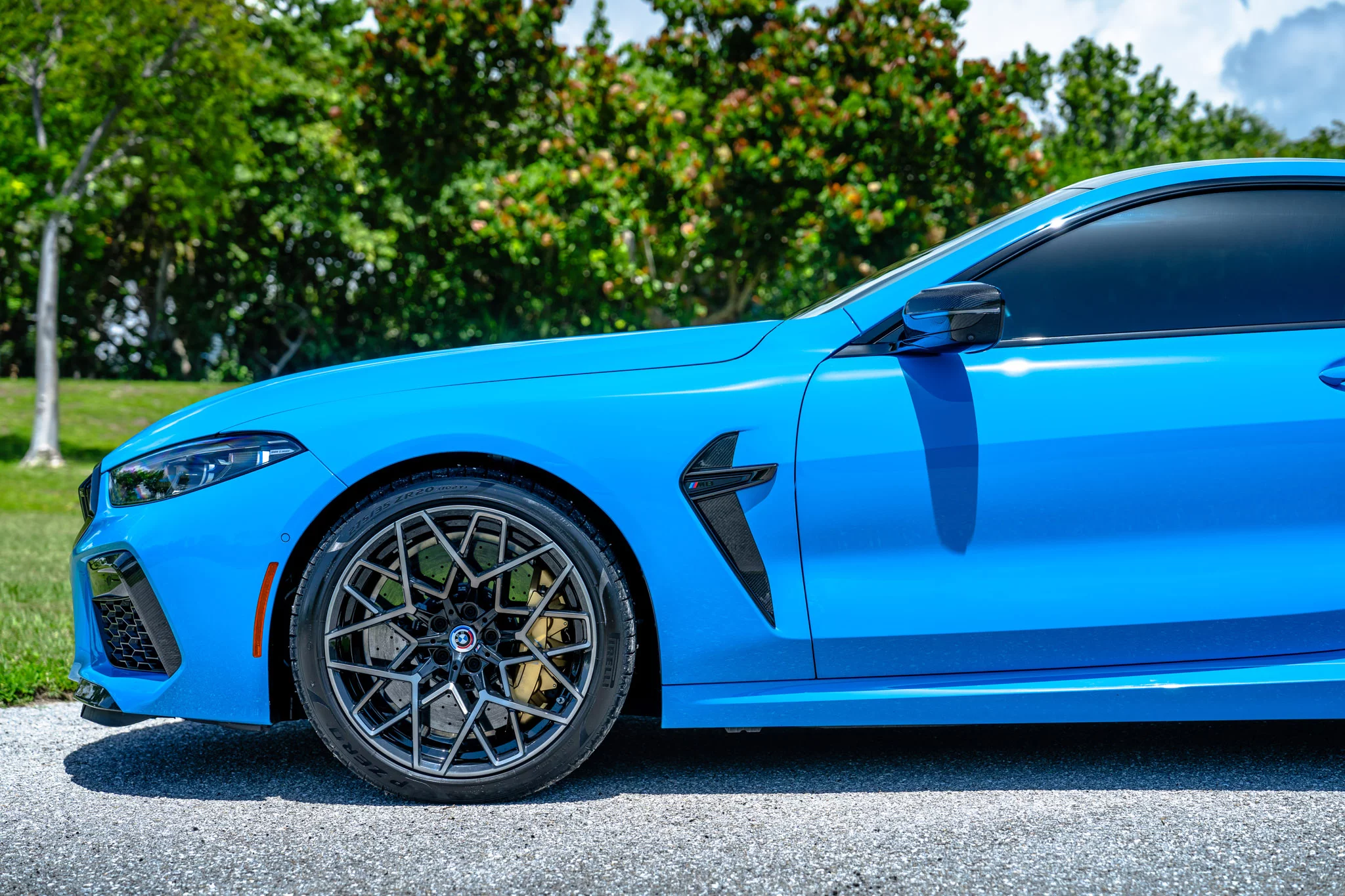 Daytona Beach Blue - BMW M8 (F92) | carpaints.co