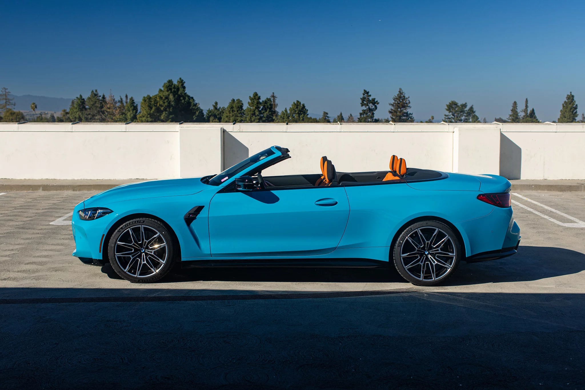Miami Blue - BMW M4 Convertible (G83) | carpaints.co