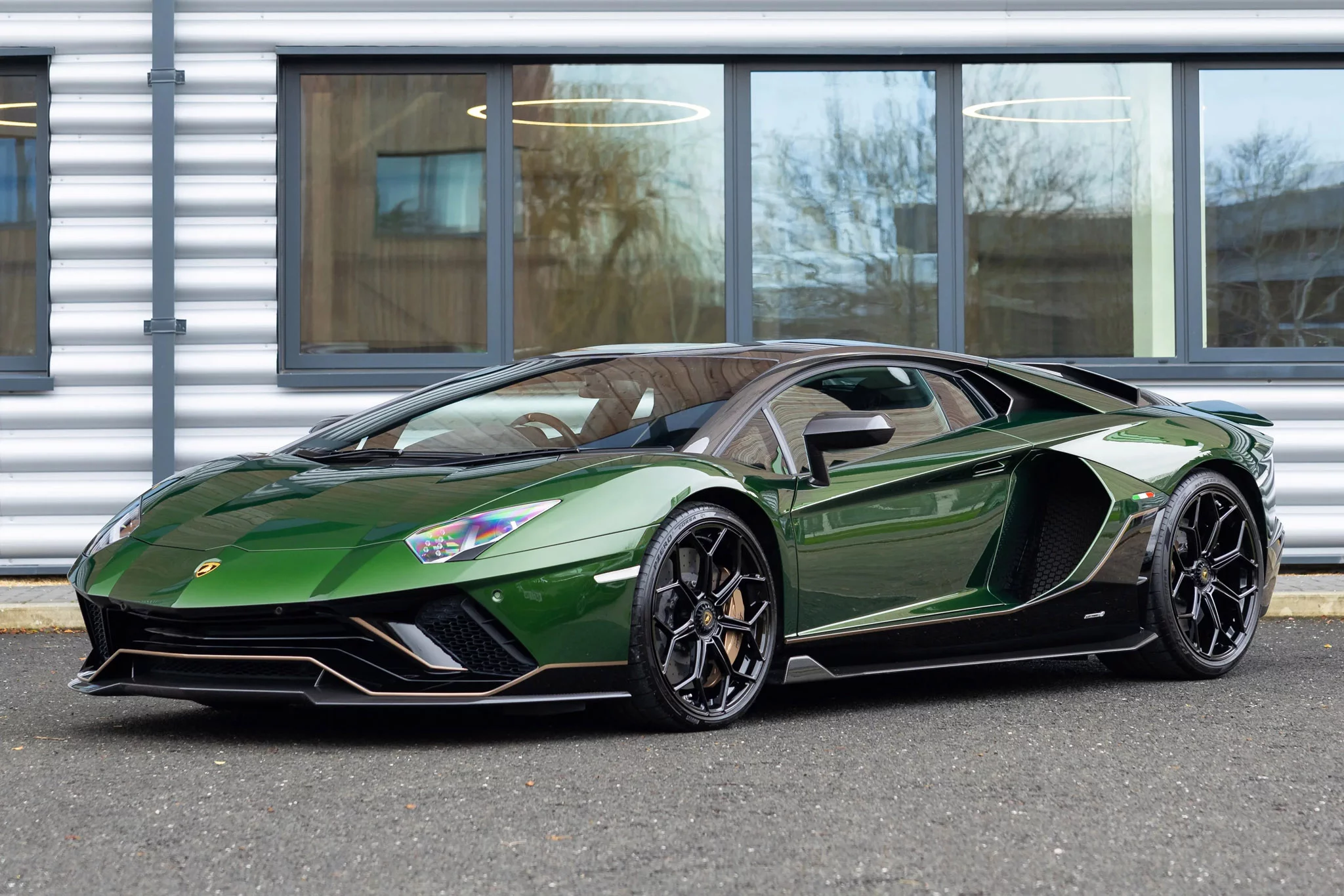 Verde Ermes - Lamborghini Aventador Ultimae (LP780-4) | carpaints.co