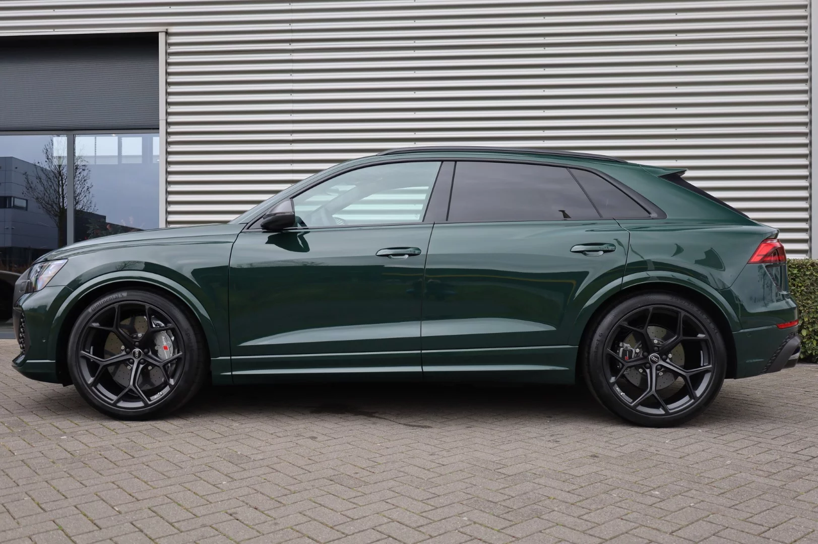 Goodwood Green - Audi RS Q8 | carpaints.co