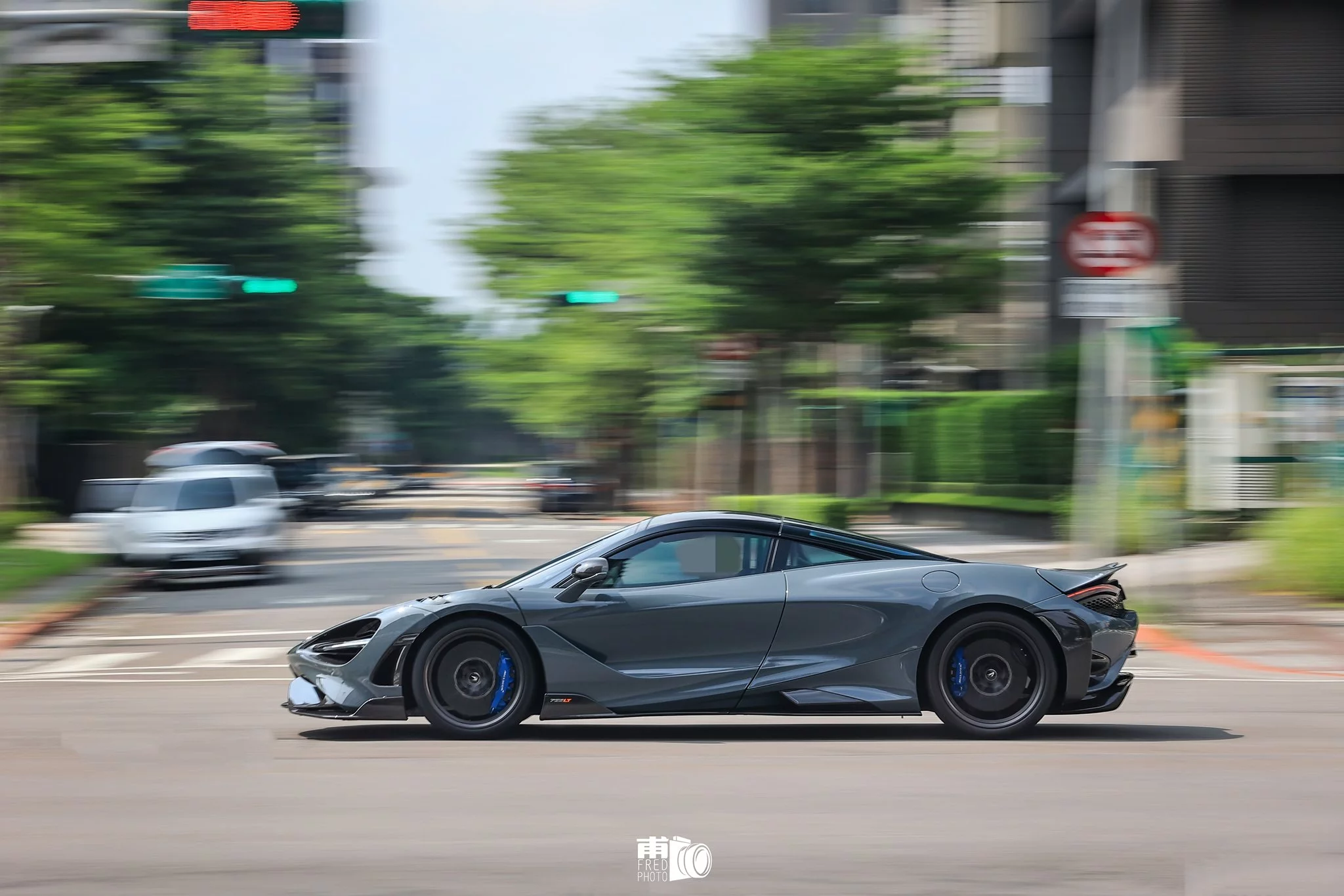 Chicane Grey - McLaren 765LT | carpaints.co