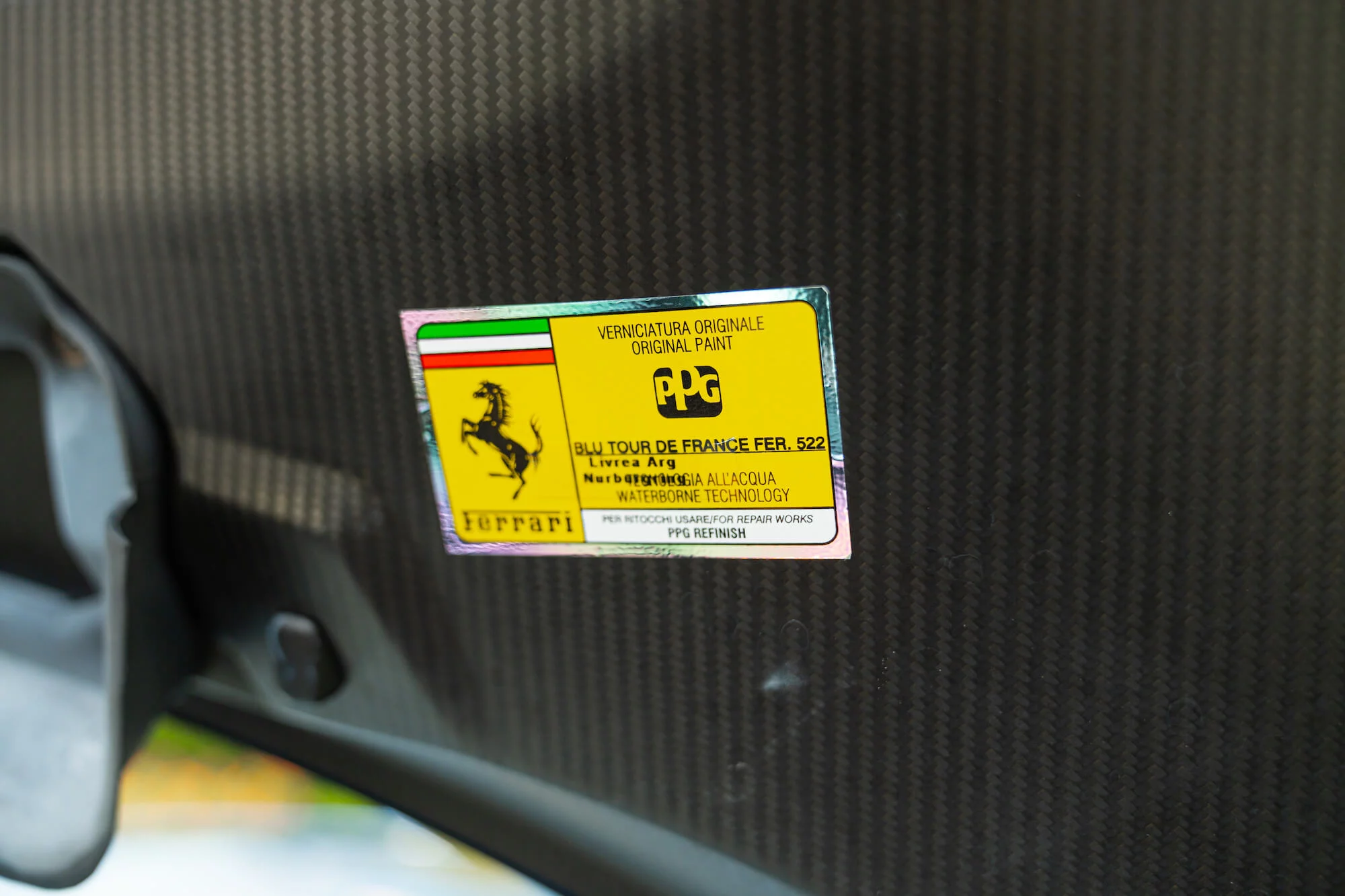 Blu Tour de France - Ferrari 488 Pista Spider | carpaints.co