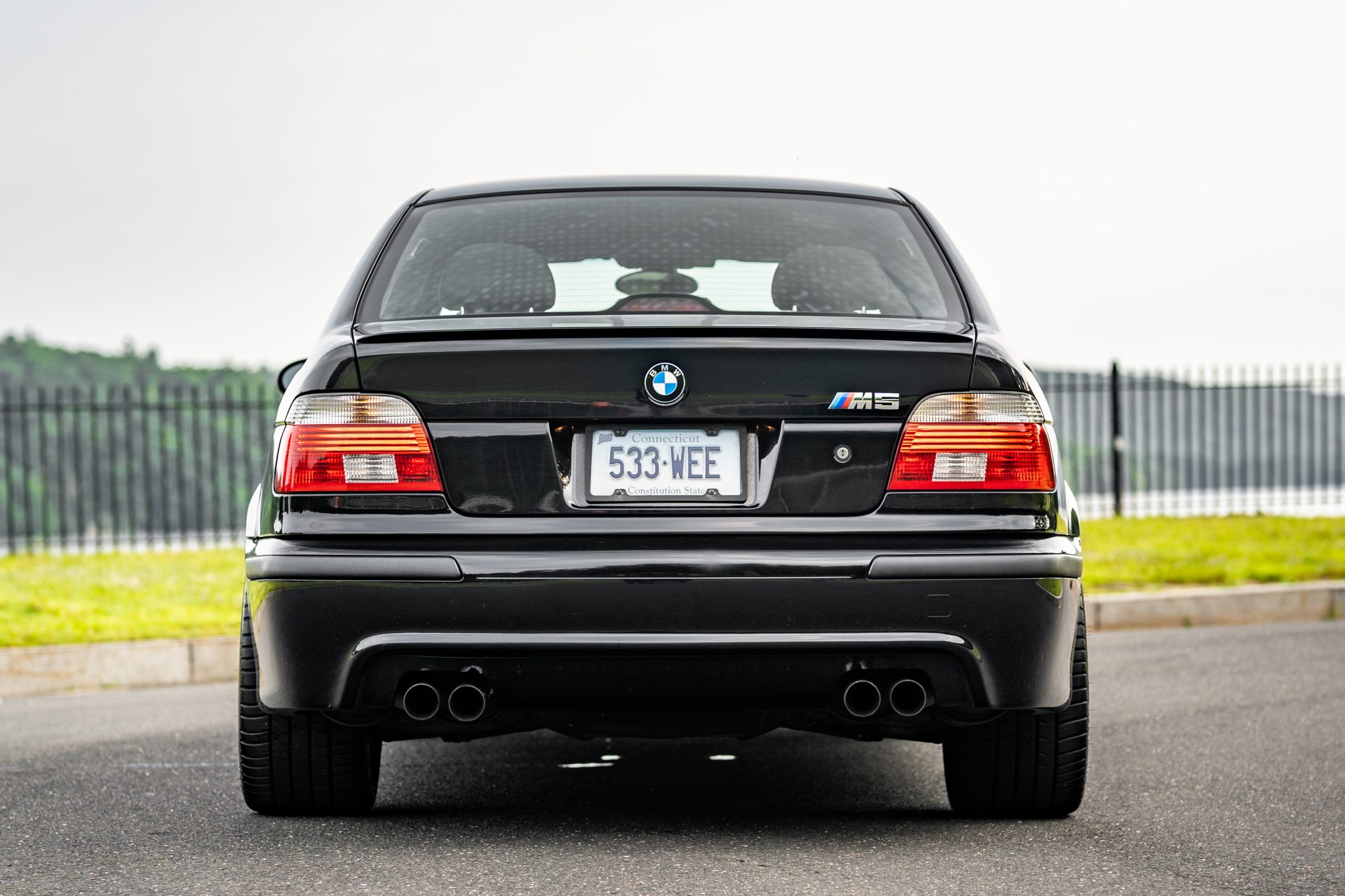 Black II - BMW M5 (E39) - carpaints.co