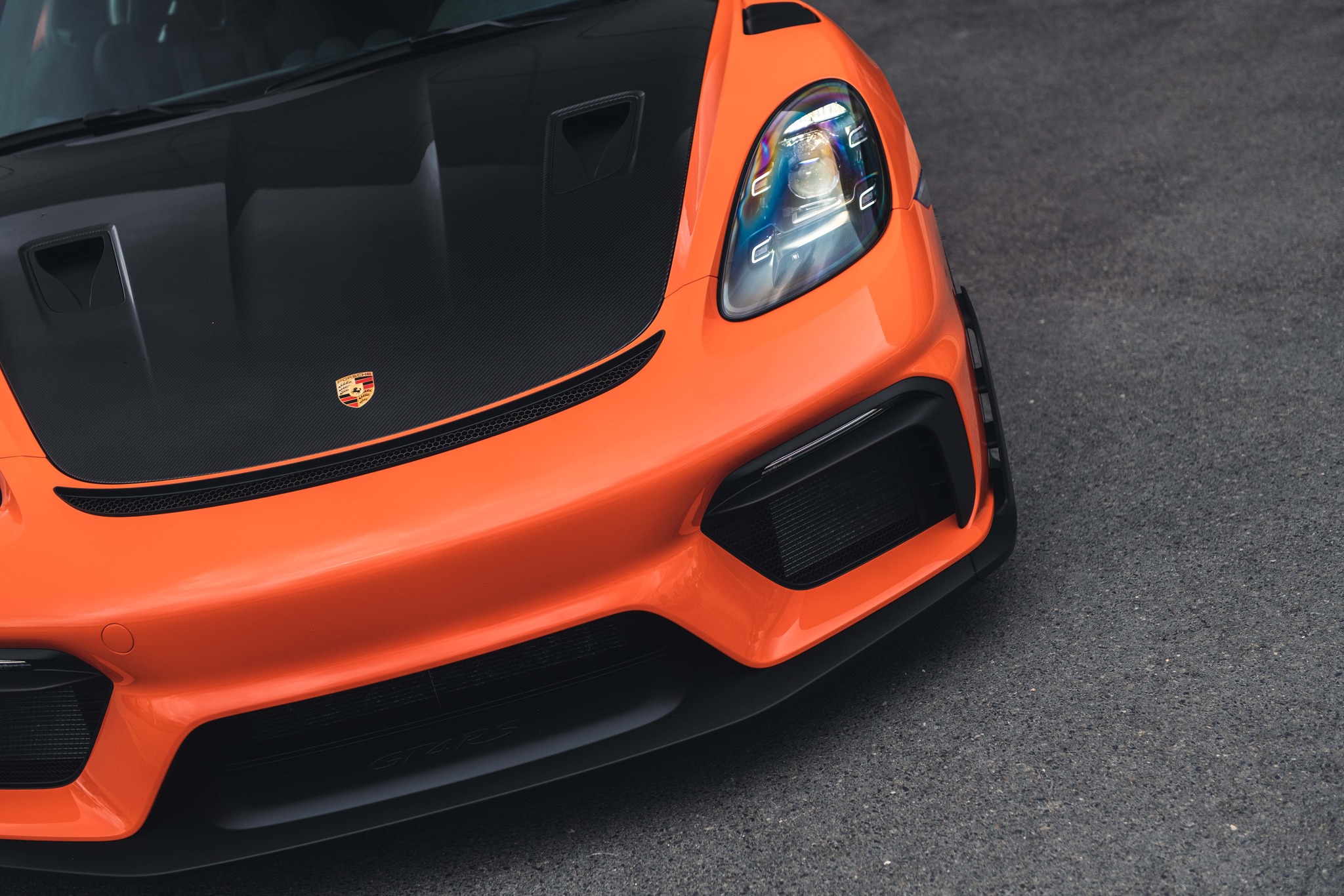 Gulf Orange - Porsche Cayman GT4 RS (718) - carpaints.co