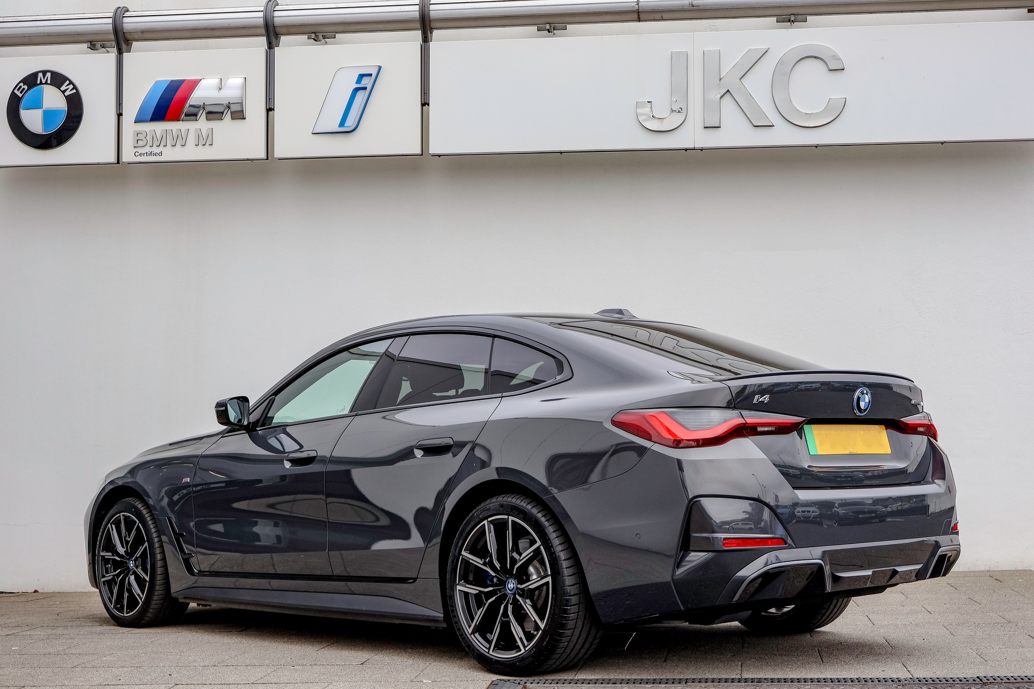 Dravit Grey - BMW i4 (G26) - carpaints.co