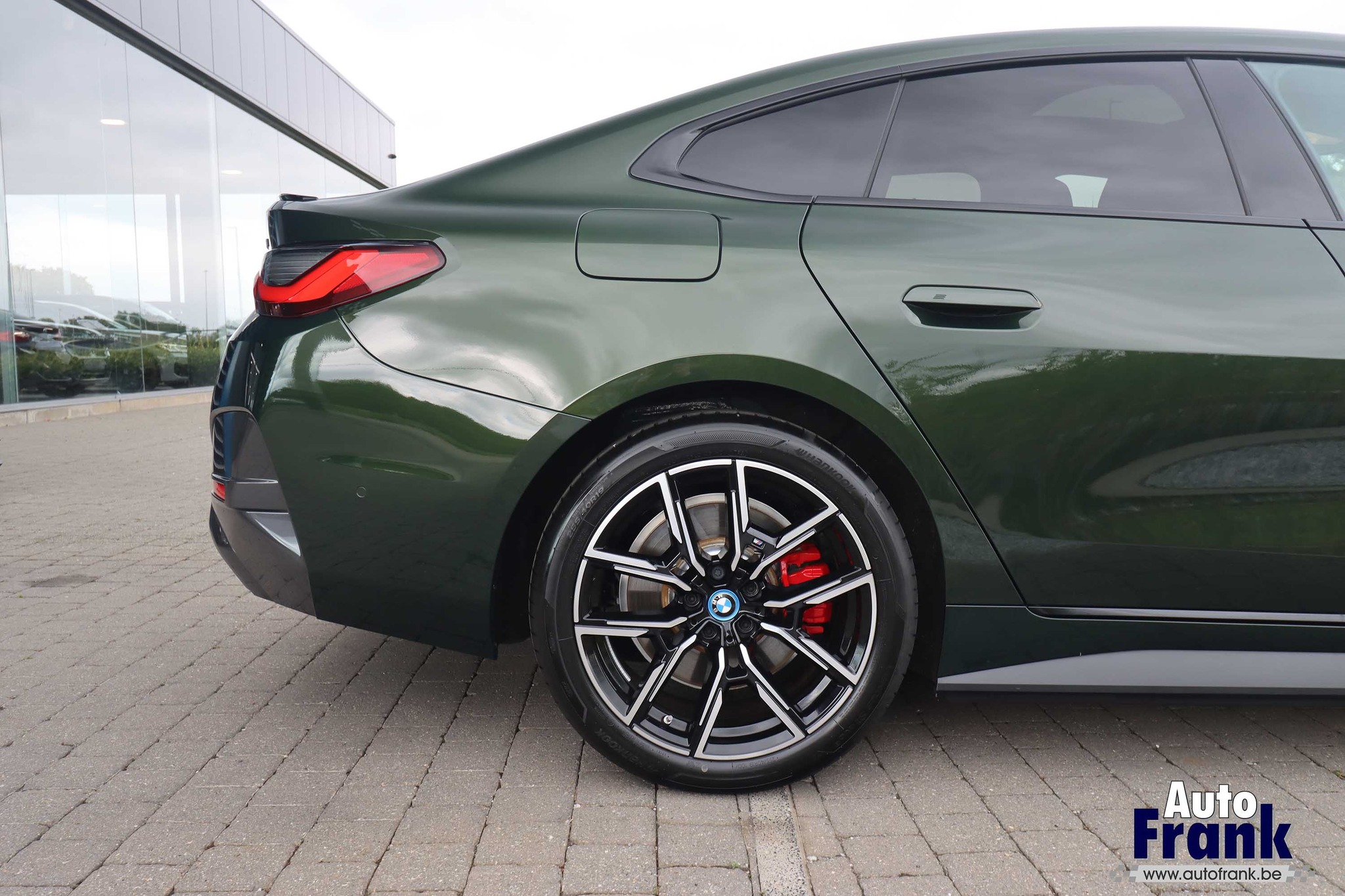 Sanremo Green - BMW i4 (G26) - carpaints.co