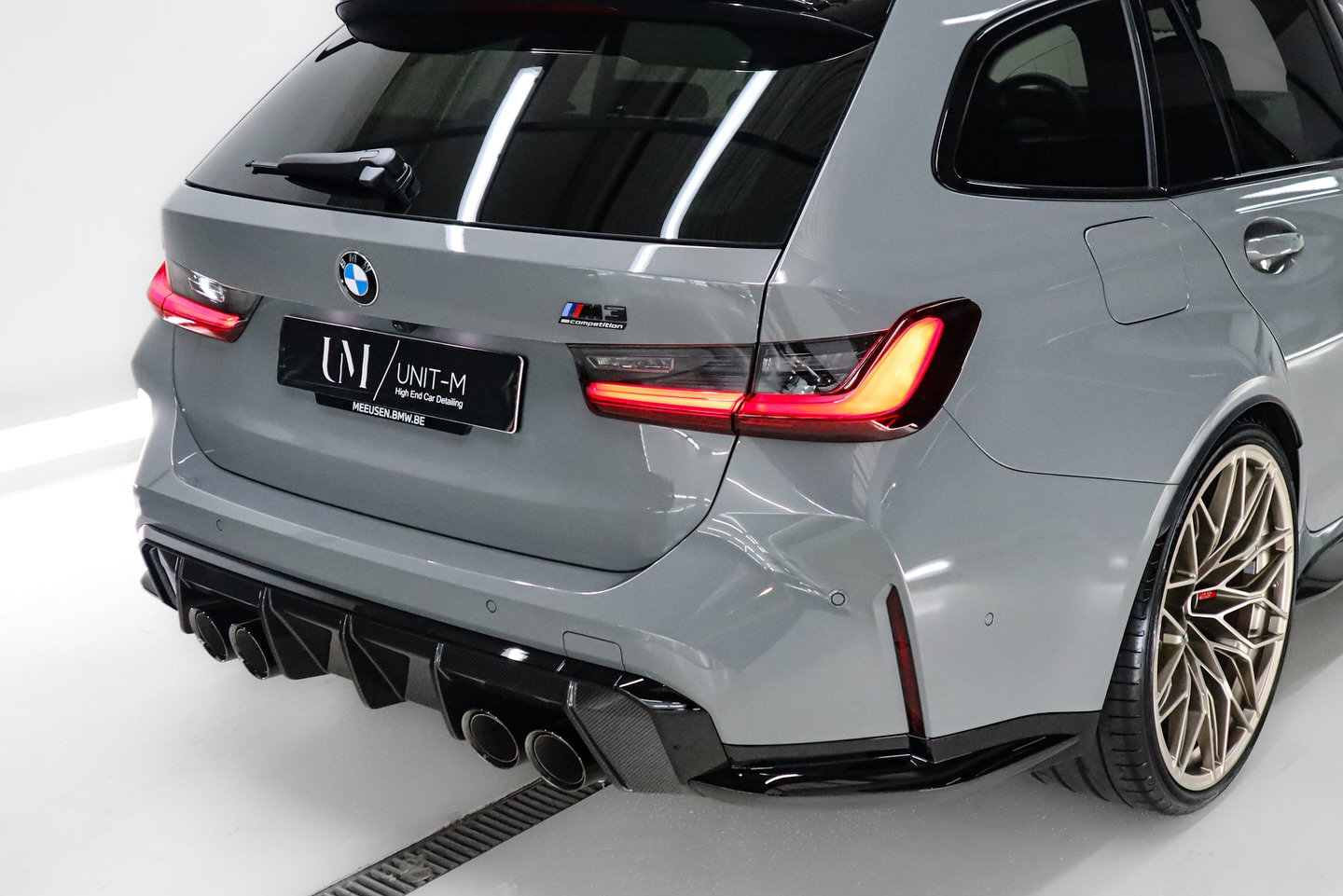 Lime Rock Grey - BMW M3 Touring (G81) - carpaints.co