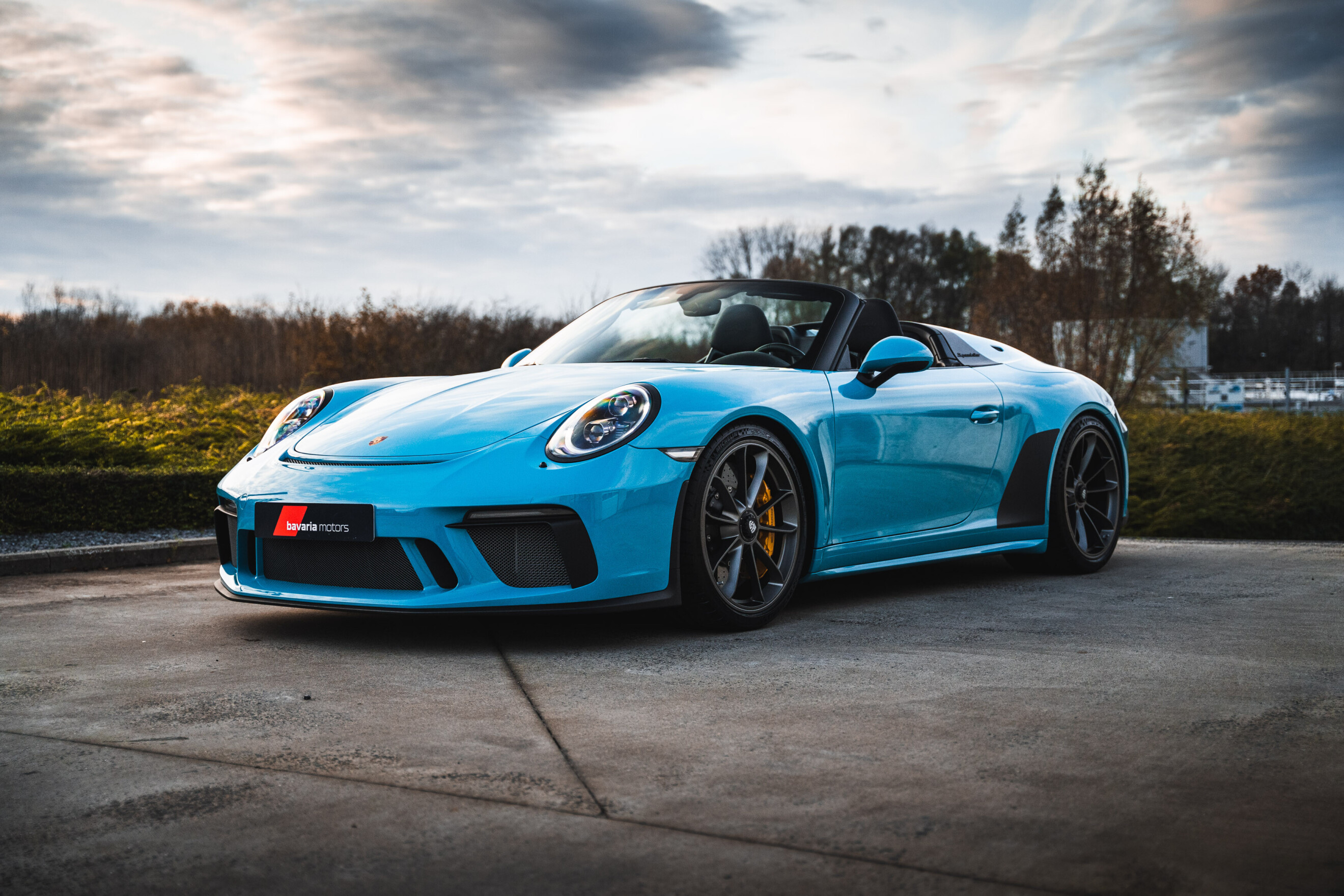Miami Blue - Porsche 911 Speedster (991) - carpaints.co