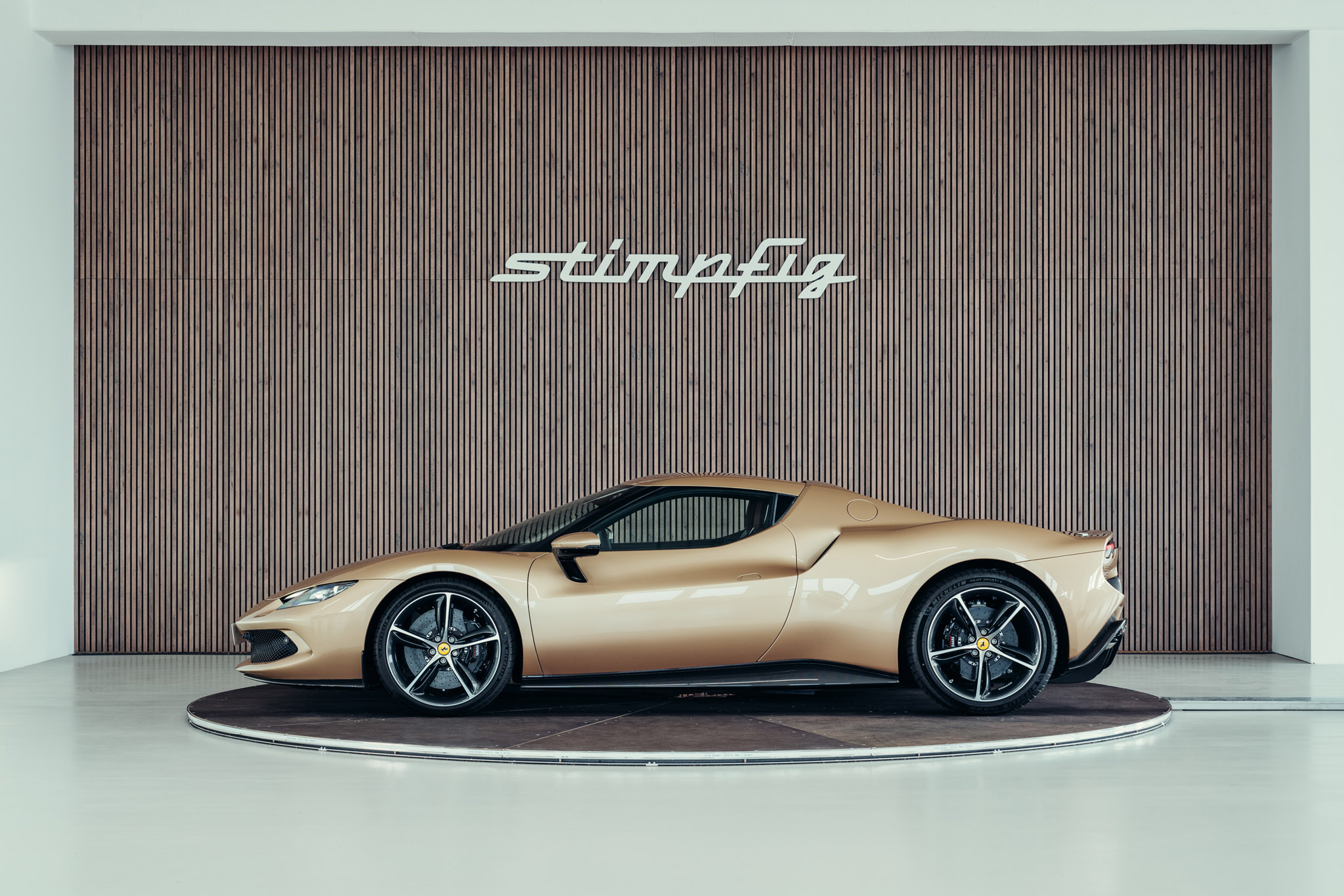 Oro Chiaro - Ferrari 296 GTB - carpaints.co