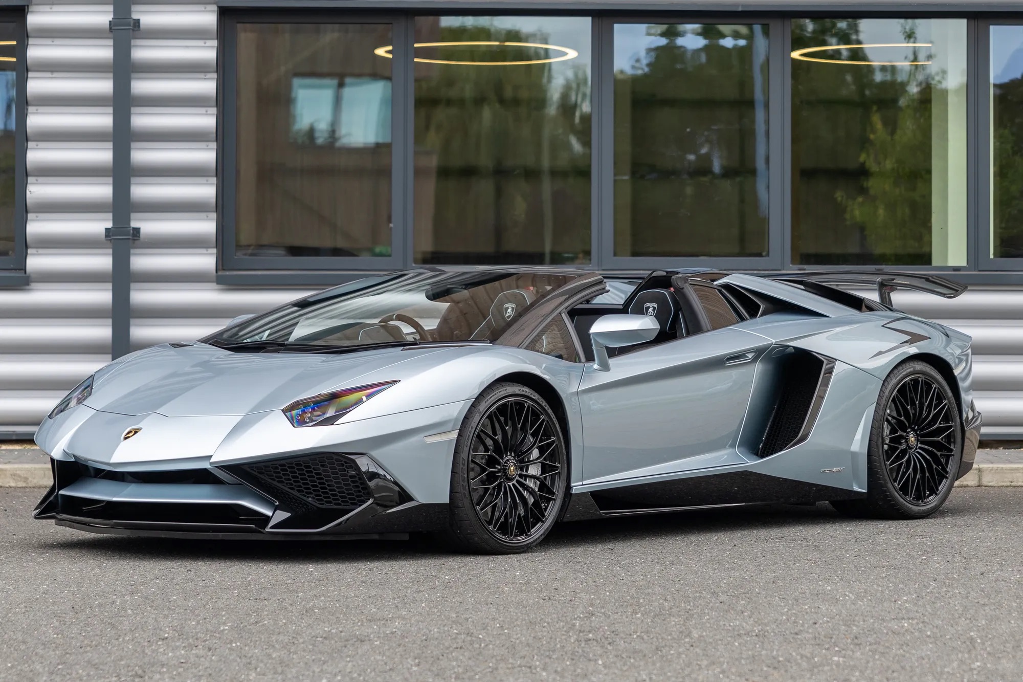 Azzurro Thetys - Lamborghini Aventador SuperVeloce Roadster (LP750-4 ...