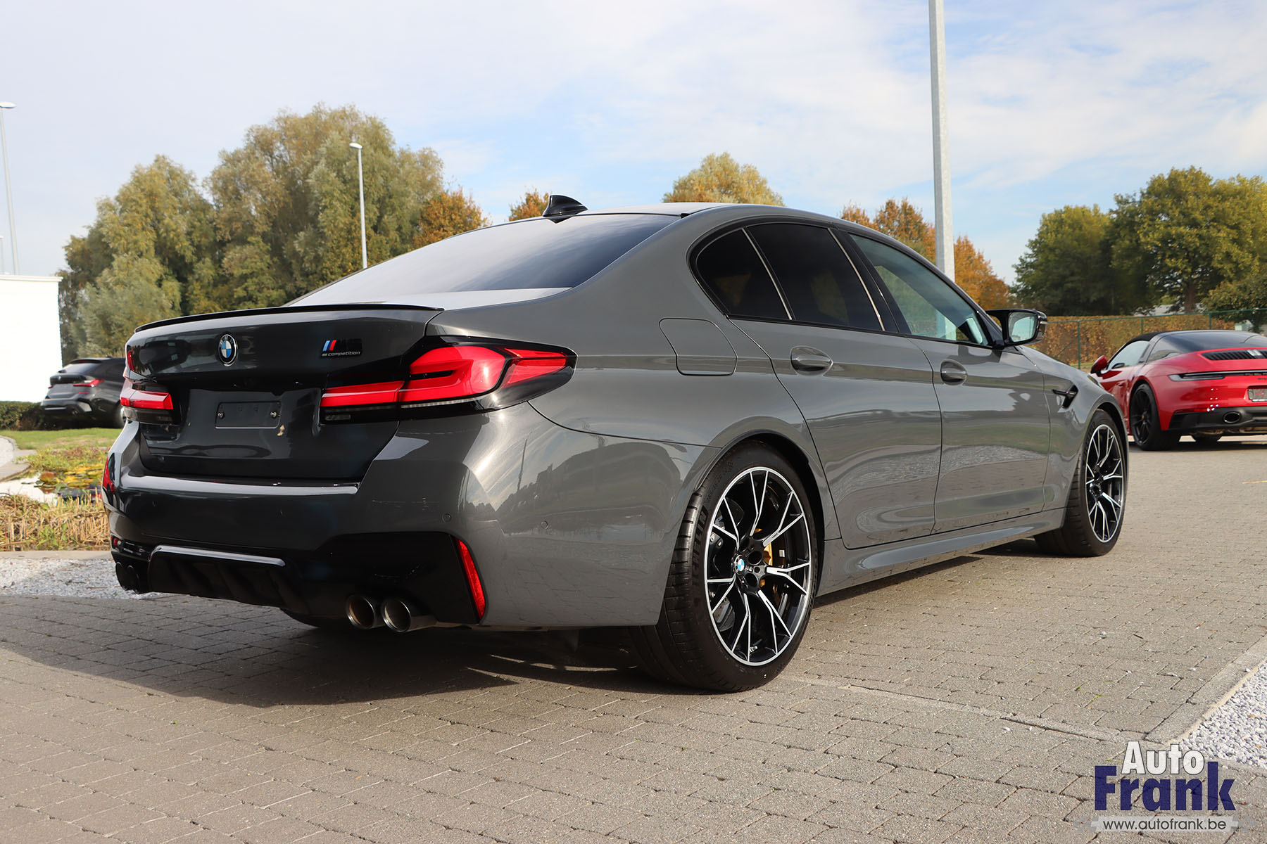 Brands Hatch Grey - BMW M5 (F90) - carpaints.co