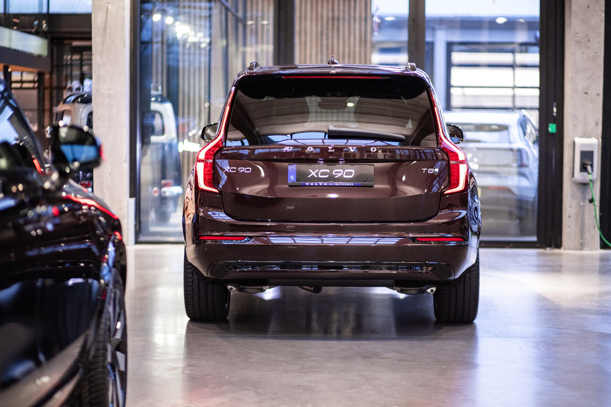 Mulberry Red - Volvo XC90 (II) - carpaints.co