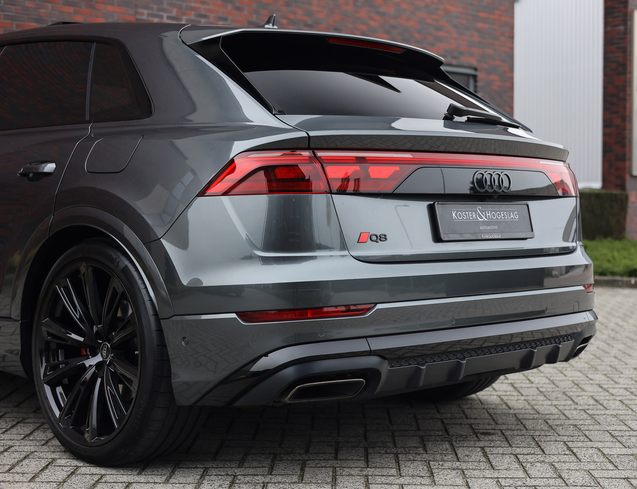 Daytona Grey - Audi Q8 - carpaints.co