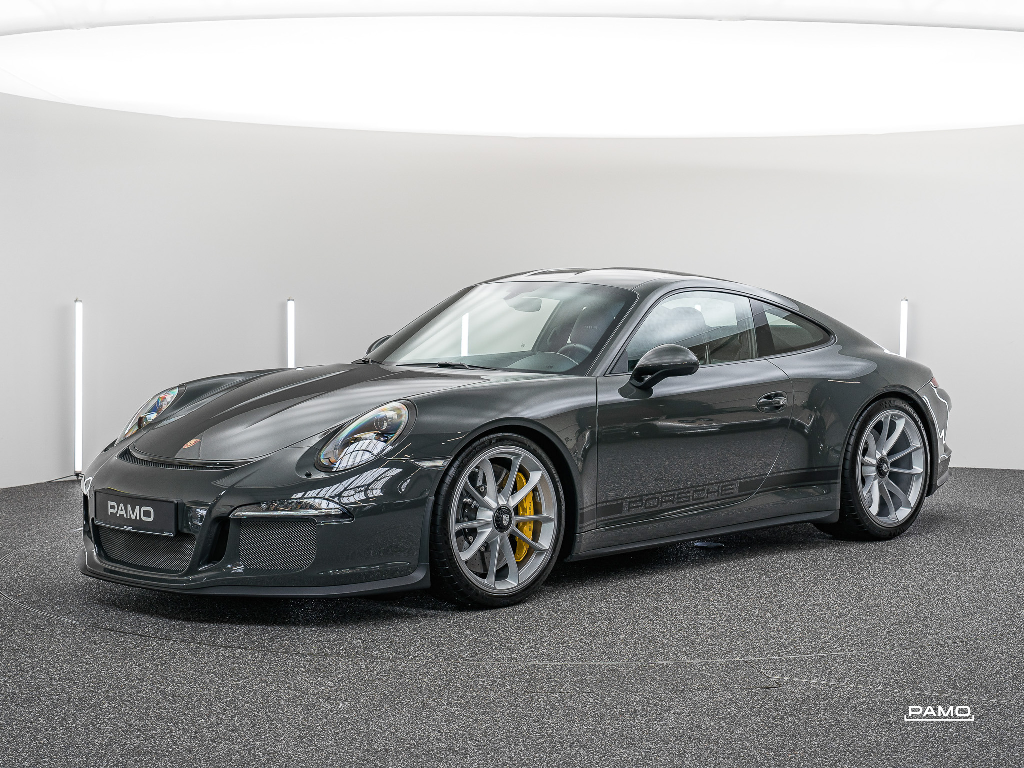 Slate Grey - Porsche 911 R (991) - carpaints.co