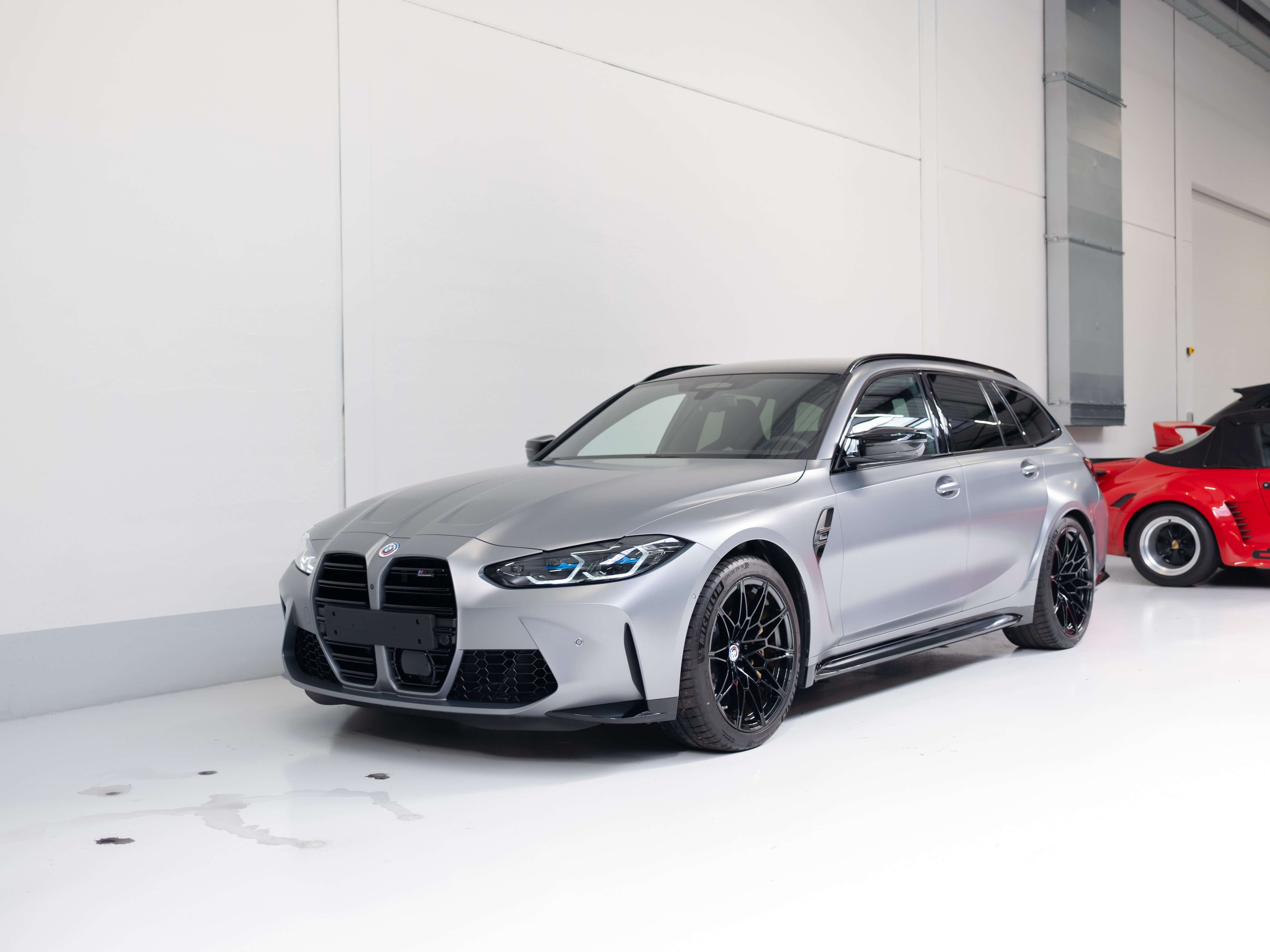 Frozen Pure Grey - BMW M3 Touring (G81) - carpaints.co