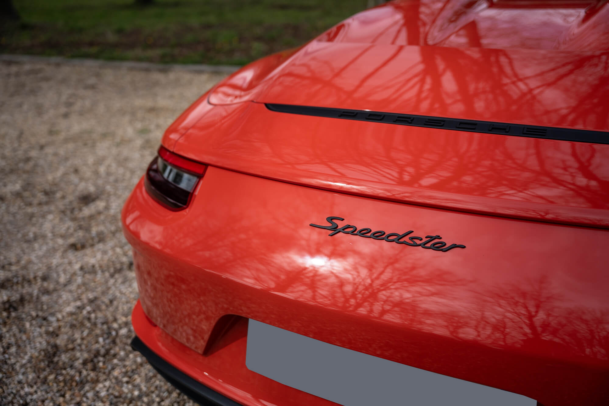 Lava Orange - Porsche 911 Speedster (991) - carpaints.co