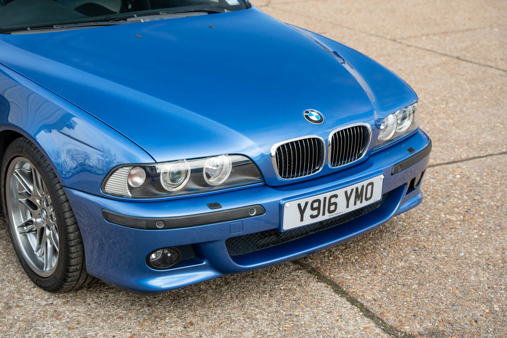 Estoril Blue - BMW M5 (E39) - carpaints.co