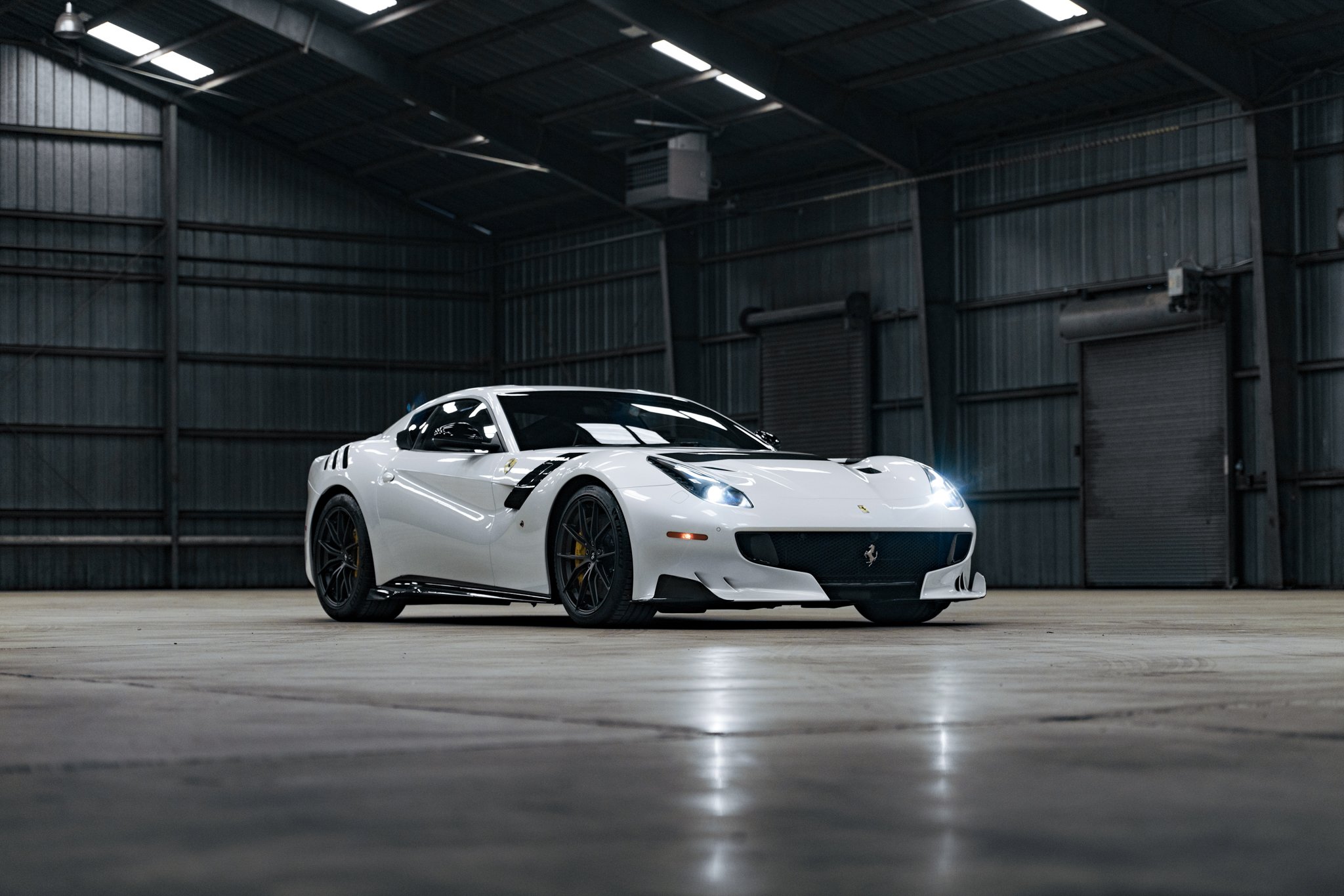 Bianco Sanae - Ferrari F12 TDF - carpaints.co