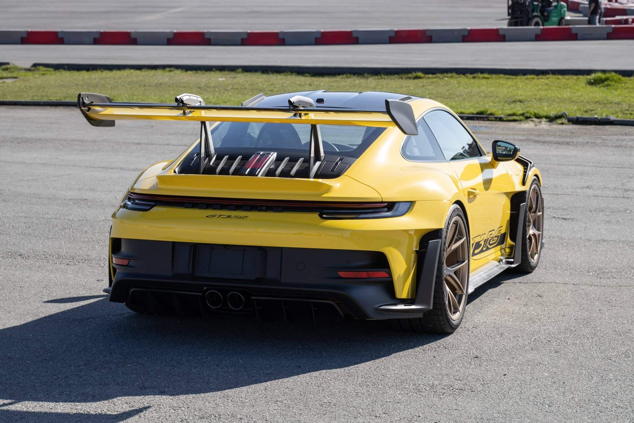 Racing Yellow - Porsche 911 GT3 RS (992) - carpaints.co