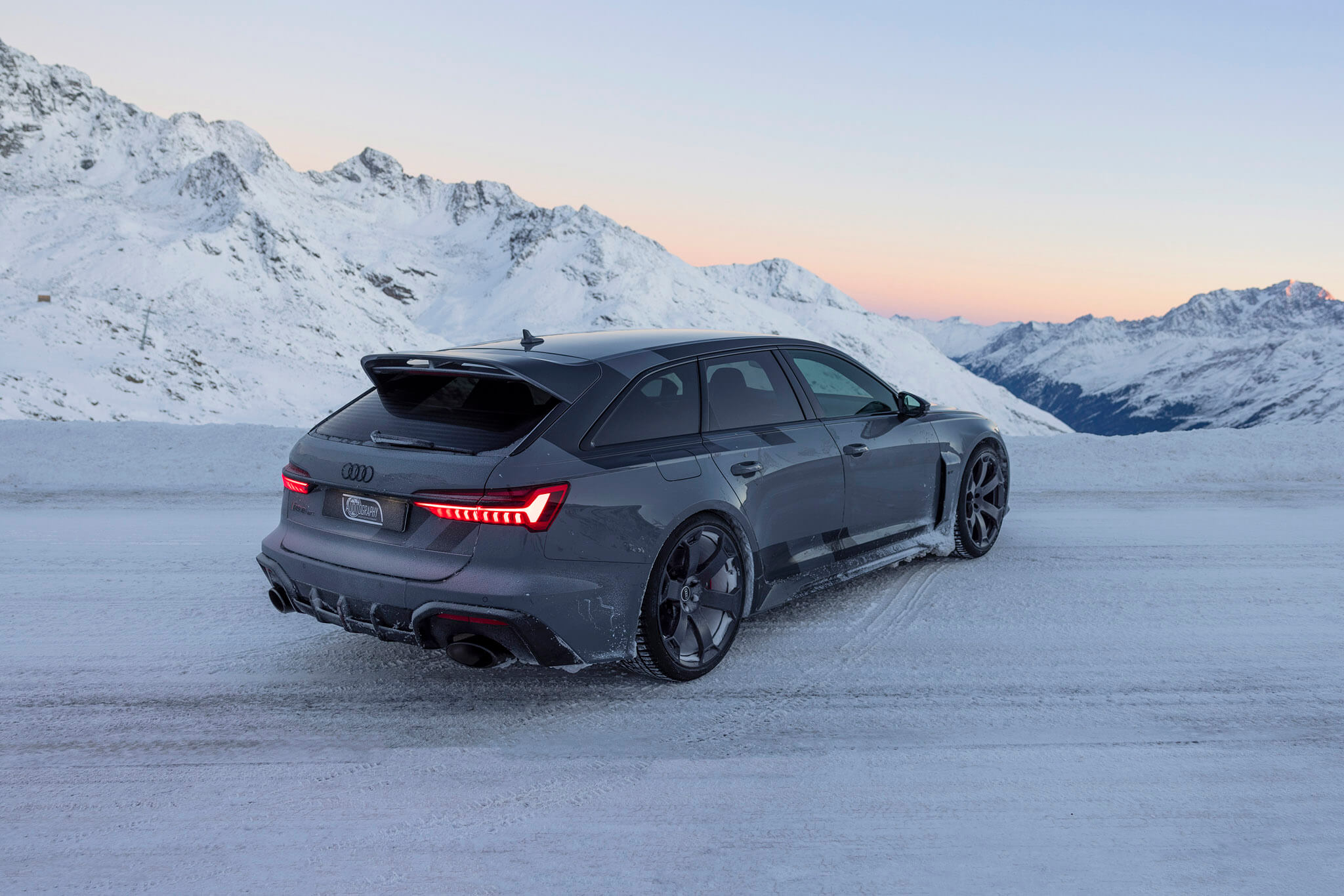 Nardo Grey - Audi RS6 Avant GT (C8) - carpaints.co