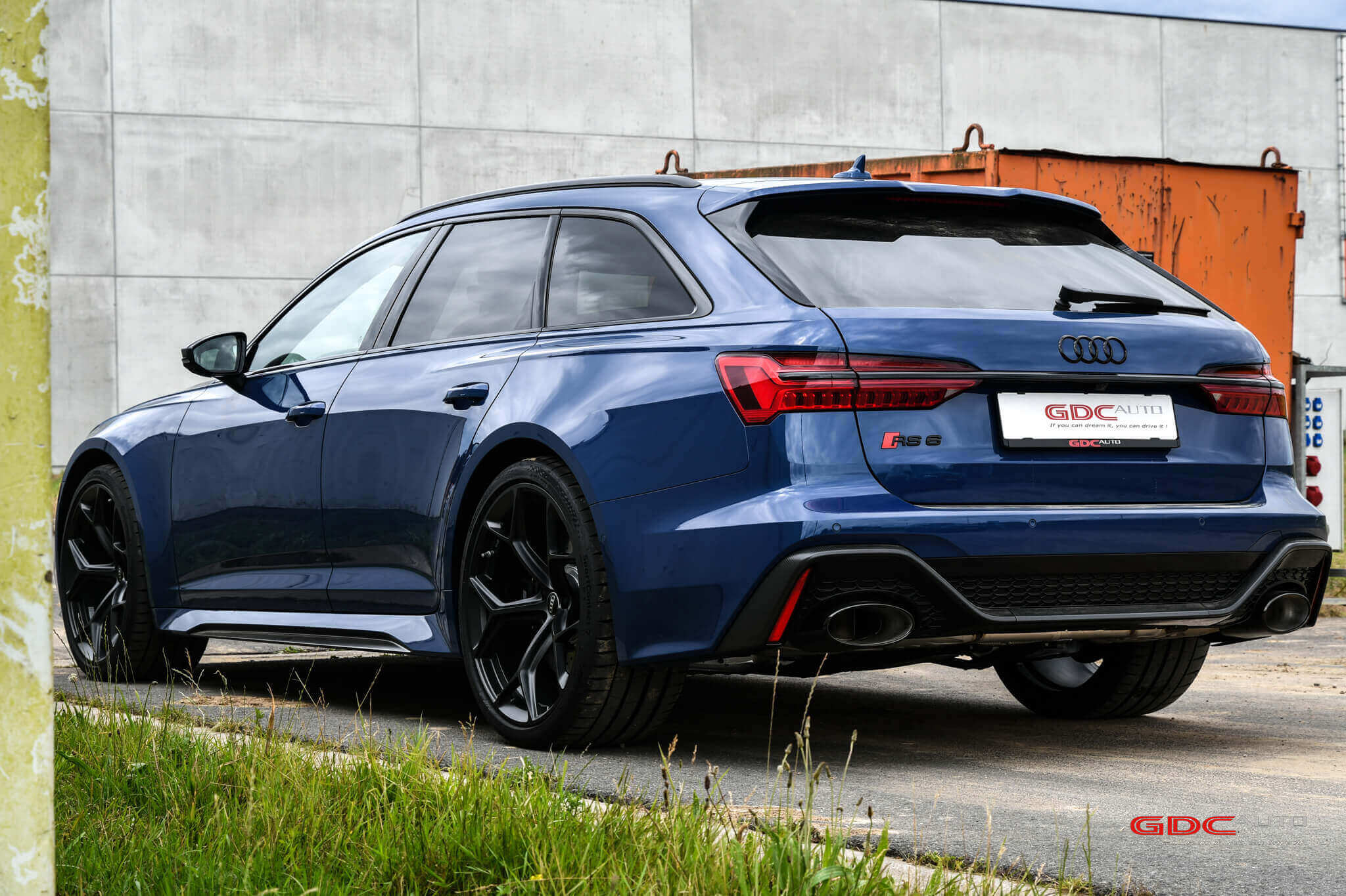 Ascari Blue - Audi RS6 Avant (C8) - carpaints.co