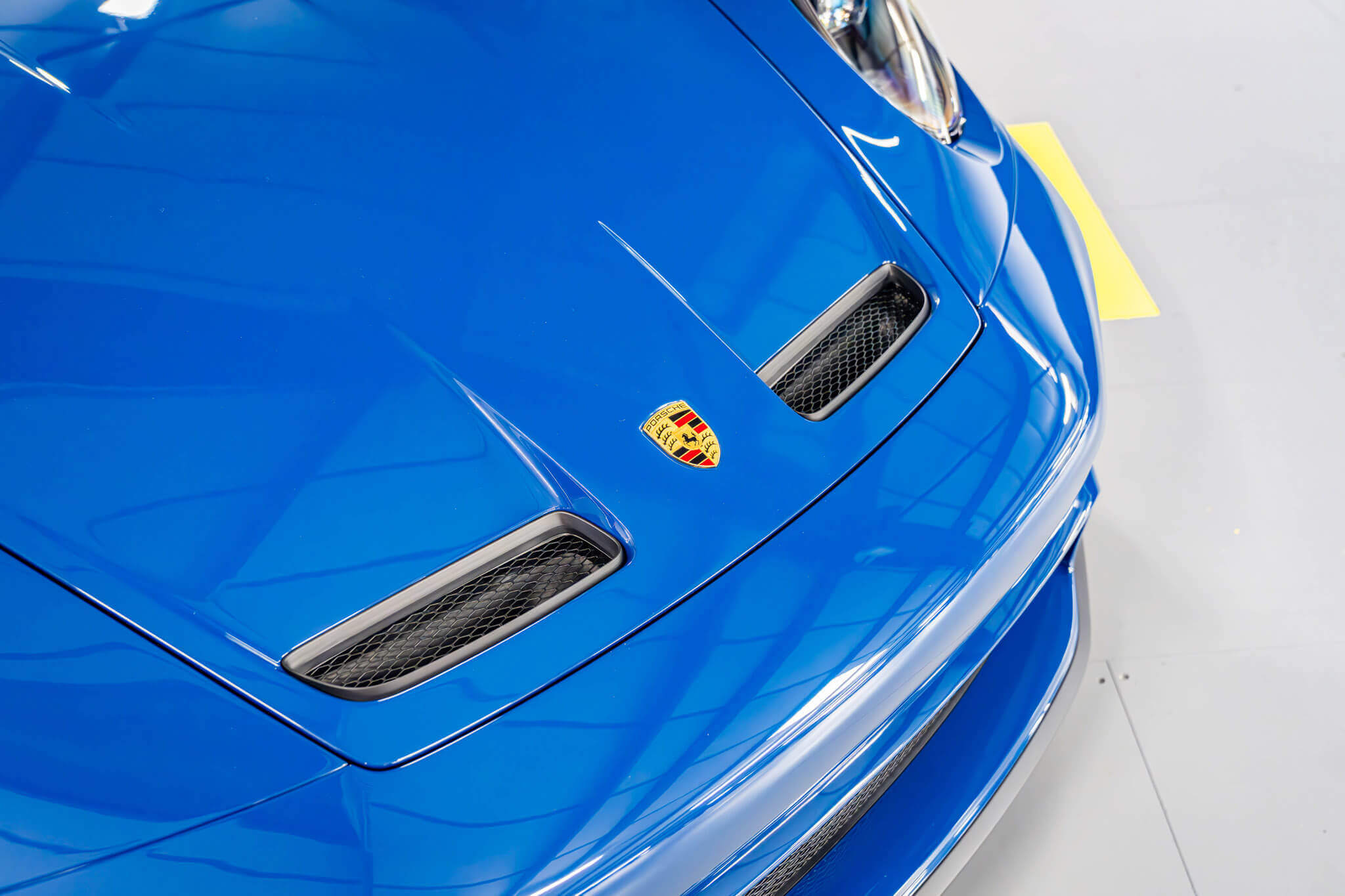 Manaus Blue - Porsche 911 S/T (992) - carpaints.co