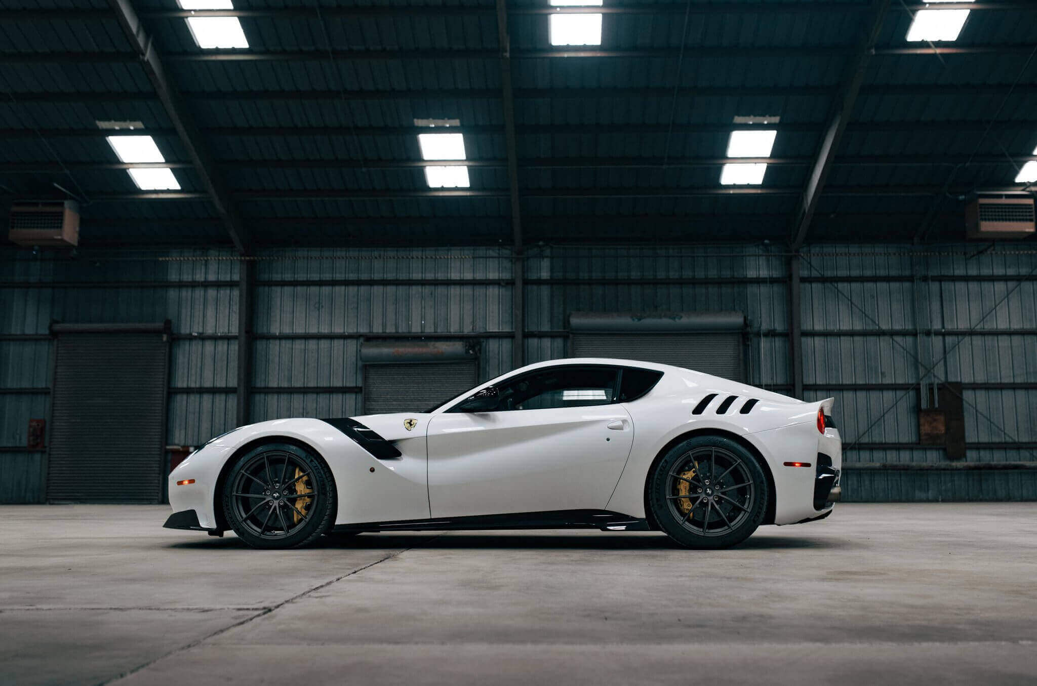 Bianco Sanae - Ferrari F12 TDF - carpaints.co