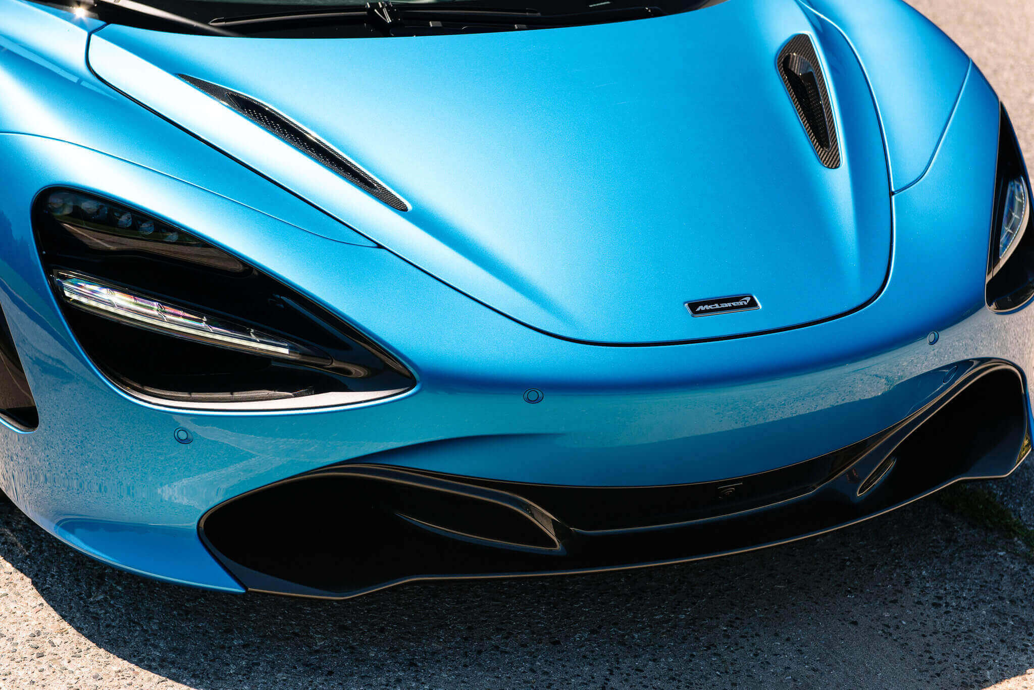 Ludus Blue - McLaren 720S Spider - carpaints.co