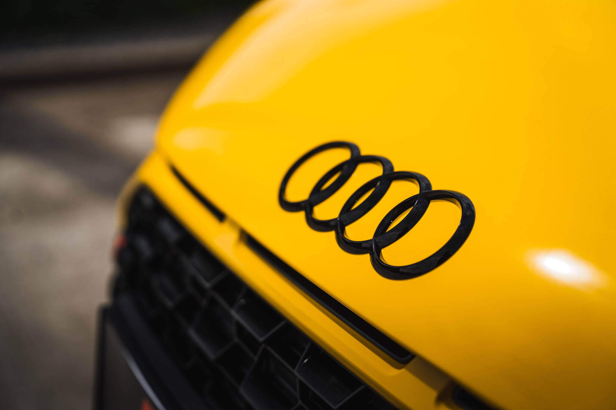 Vegas Yellow - Audi R8 Spyder (4S) - carpaints.co