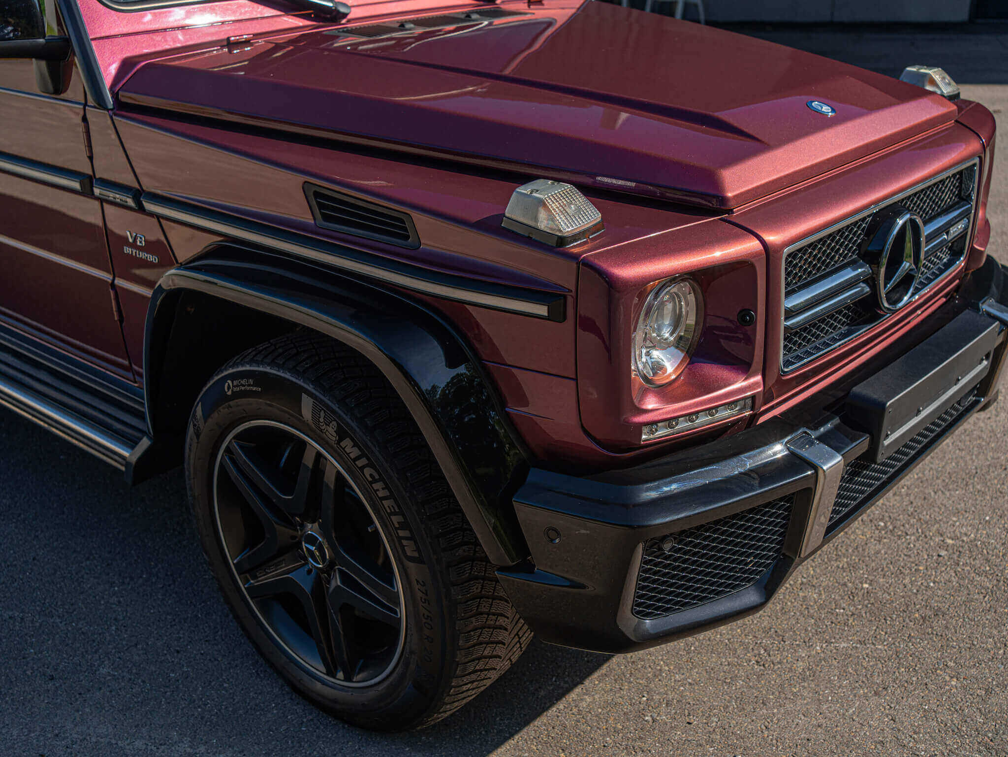 Galactic Beam - Mercedes-AMG G 63 Crazy Color Edition (W463 Gen 1 ...
