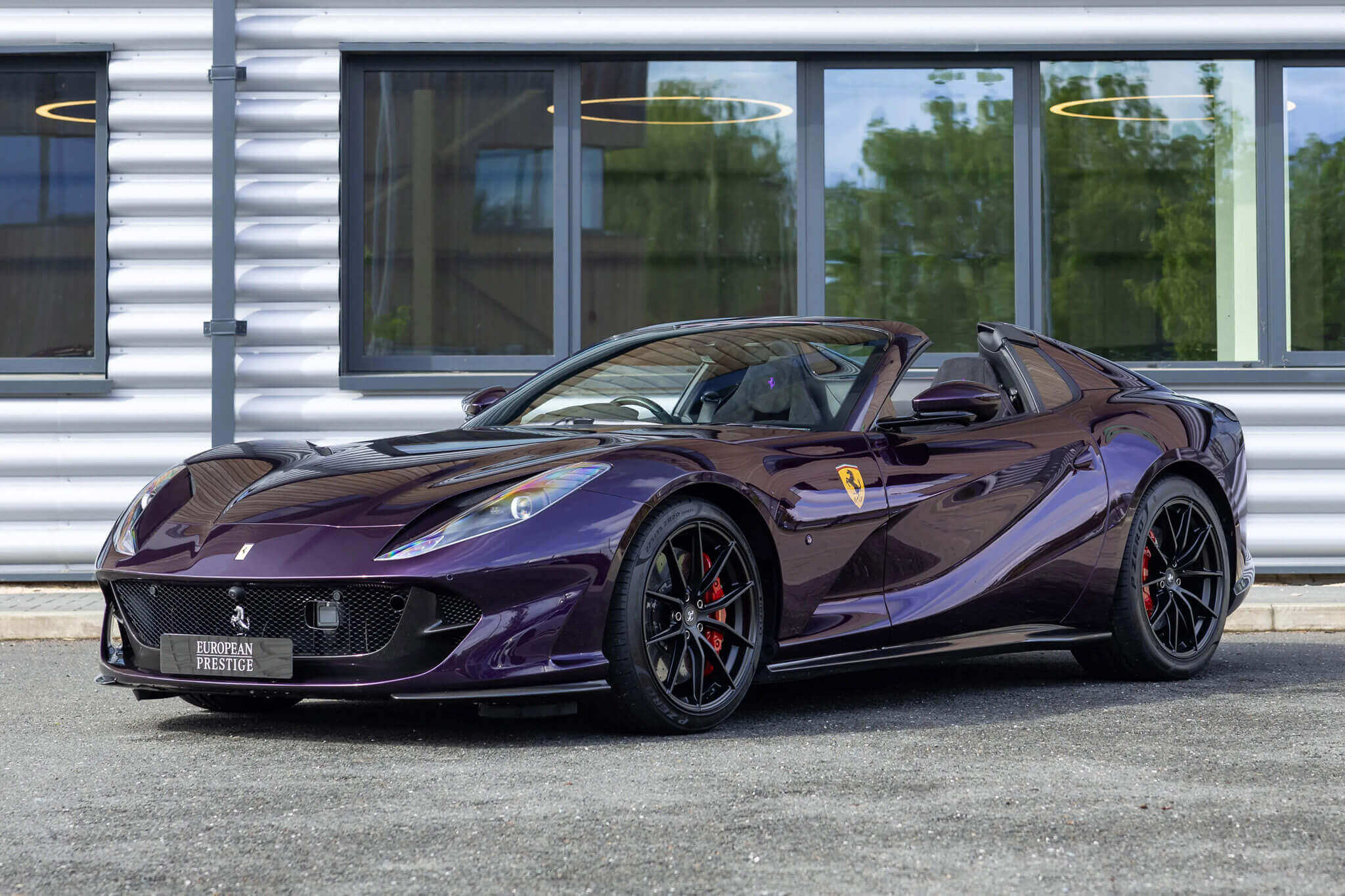 Viola Hong Kong - Ferrari 812 GTS - carpaints.co