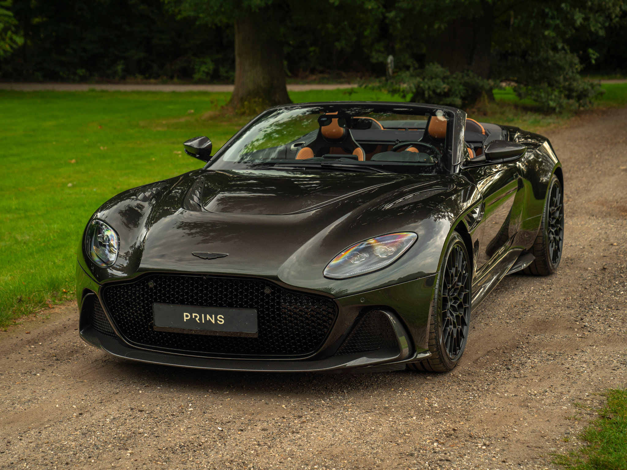 Minotaur Green - Aston Martin DBS Volante 770 Ultimate (AM7) - carpaints.co