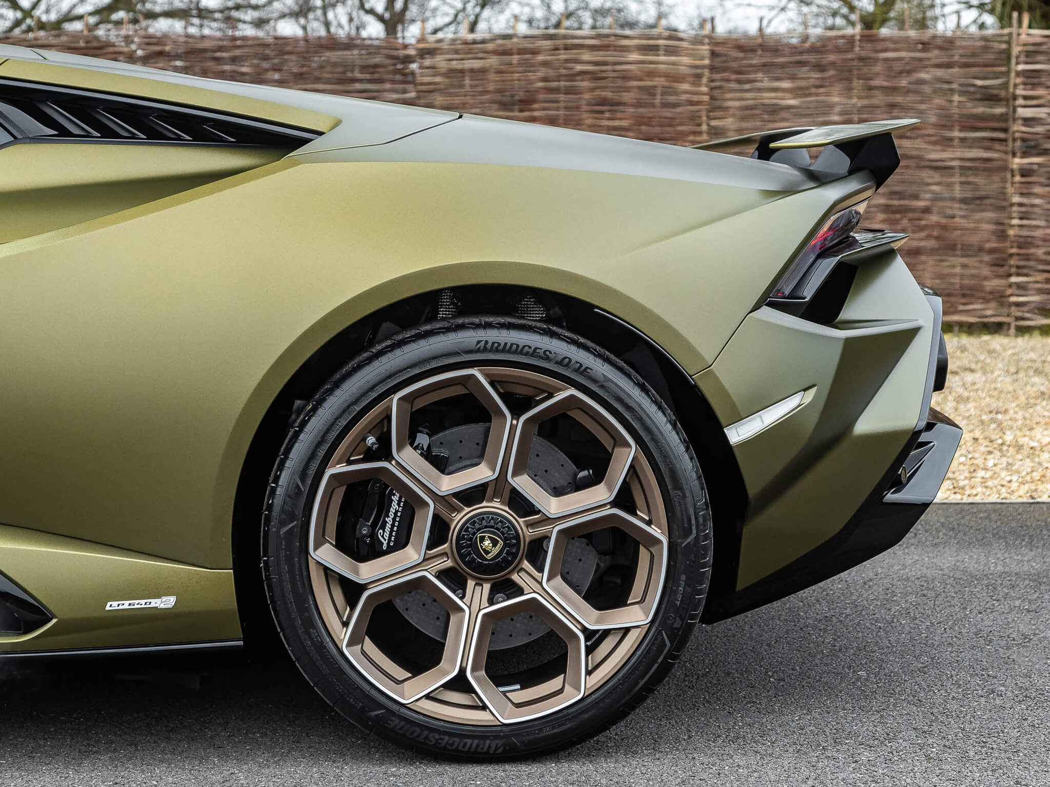 Verde Gea - Lamborghini Huracán Tecnica (LP640-2) - carpaints.co