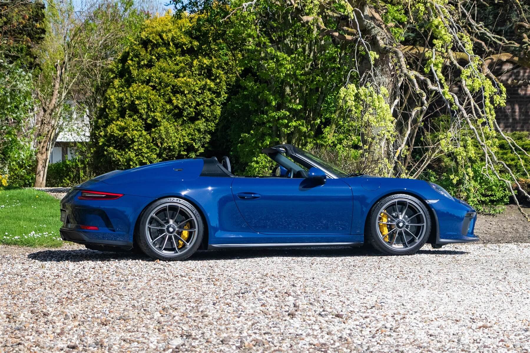 Albert Blue - Porsche 911 Speedster (991) - carpaints.co