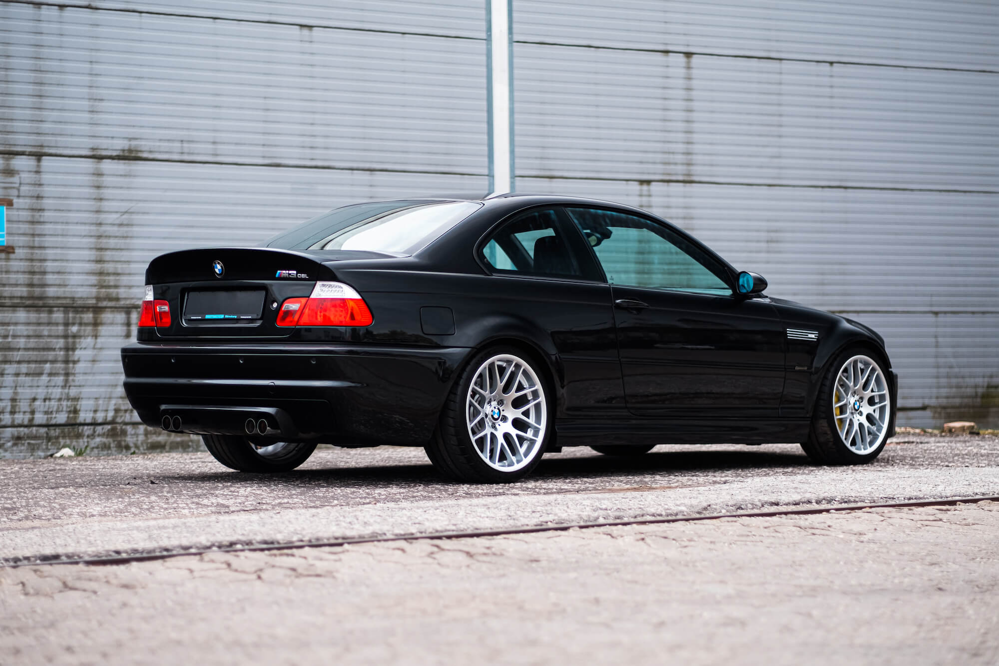 Sapphire Black - BMW M3 CSL (E46) - carpaints.co