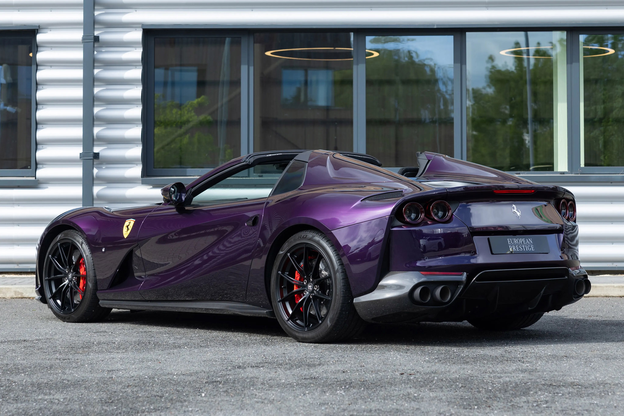 Viola Hong Kong - Ferrari 812 GTS - carpaints.co