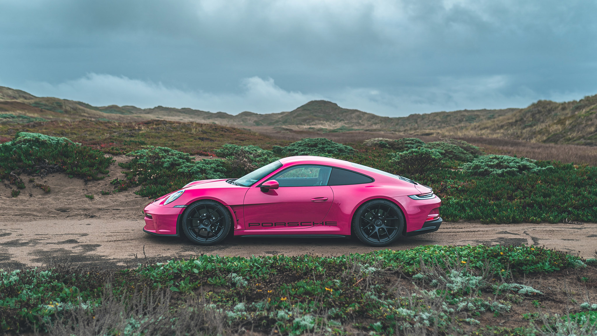 Ruby Star Neo - Porsche 911 S/T (992) - carpaints.co
