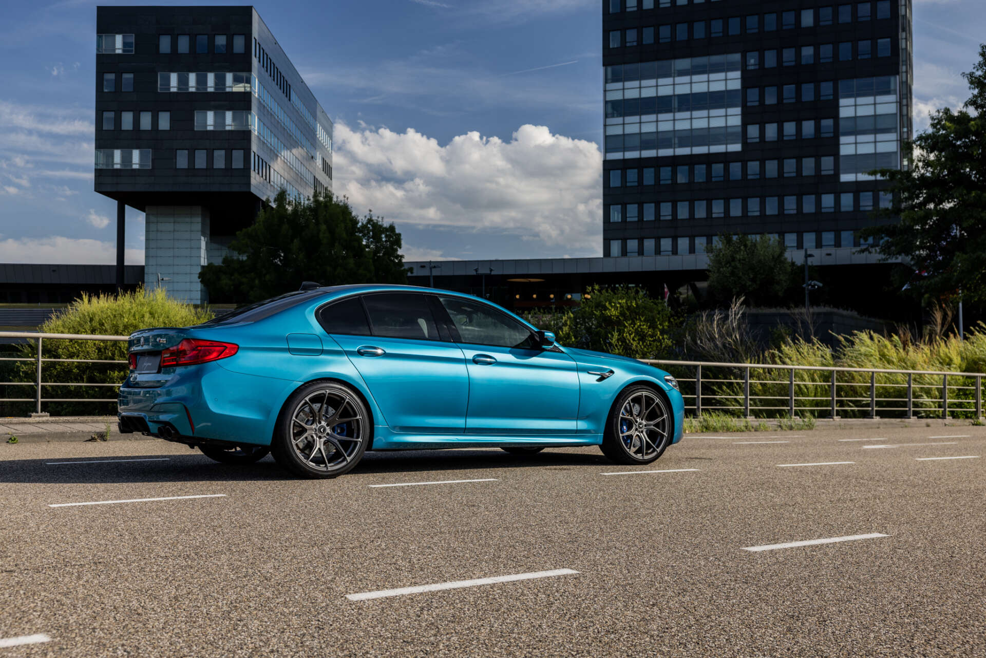 Snapper Rocks Blue - BMW M5 (F90) - carpaints.co